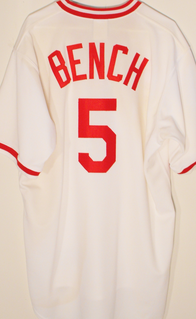 Johnny Bench autographed jersey | EBTH