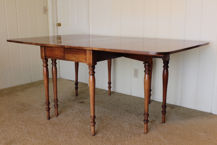 Cherry Drop Leaf Dining Table by Statton | EBTH