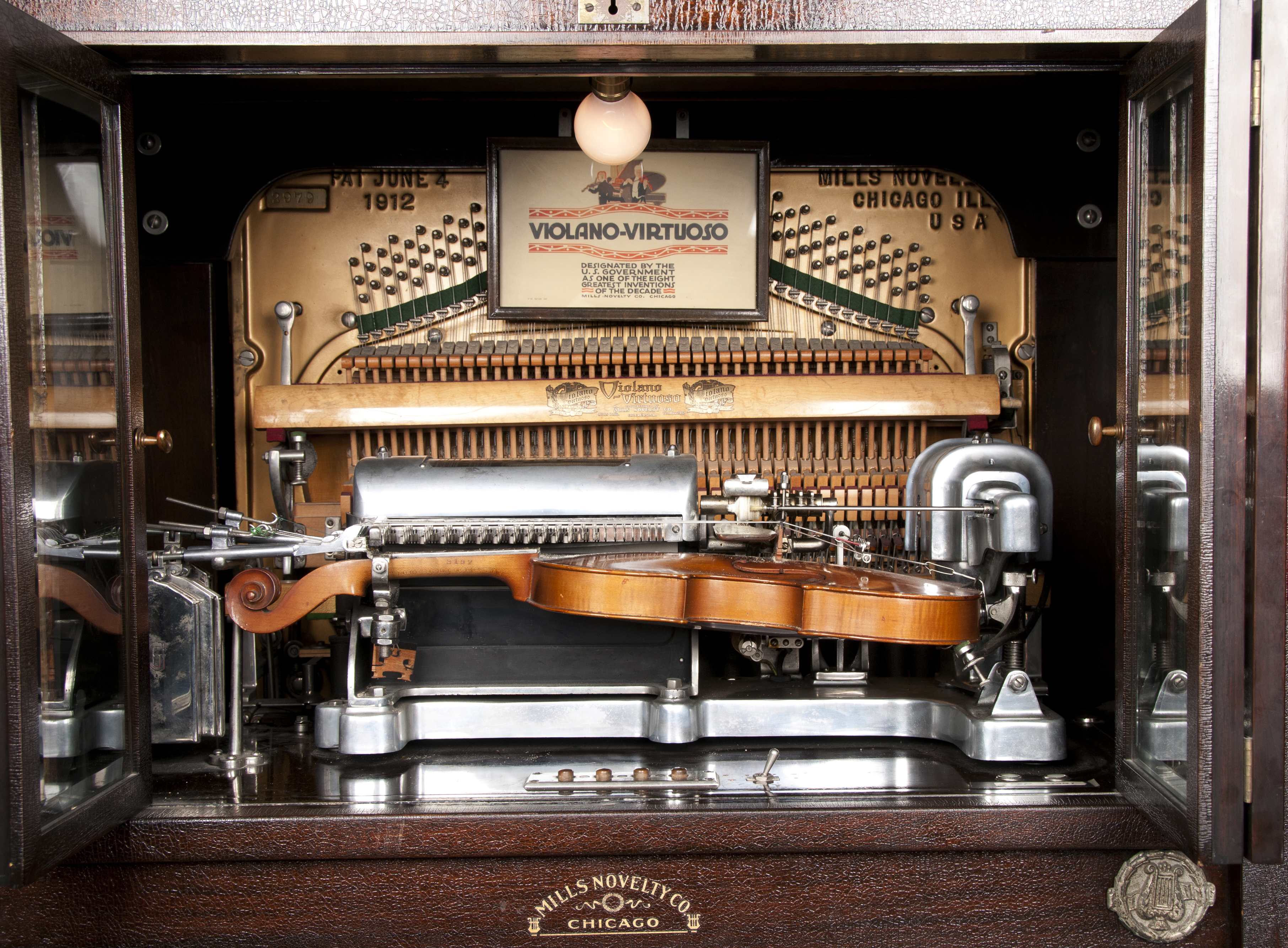 Violana Virtuoso Automated Musical Instrument Machine by the Mills ...