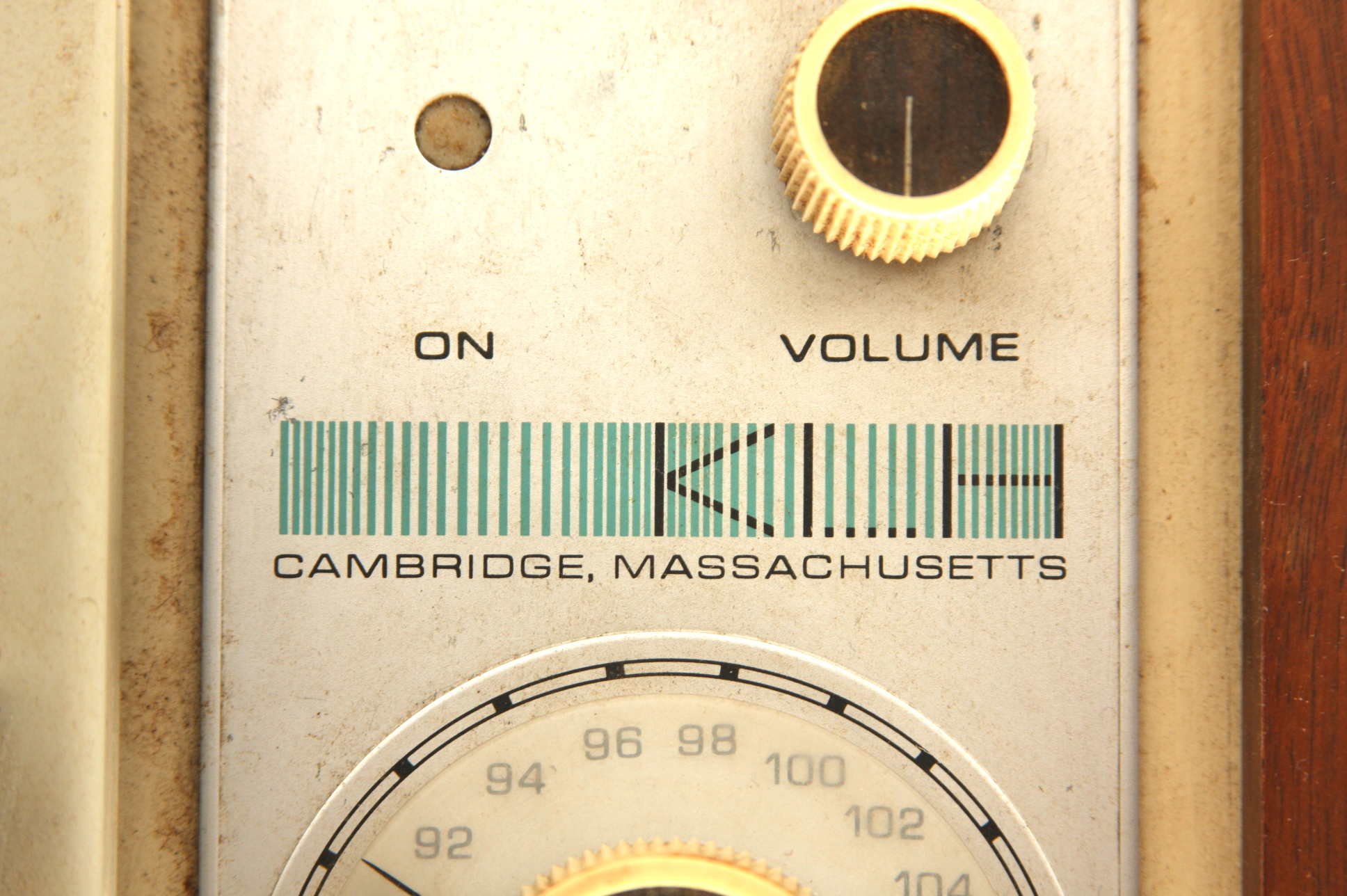 KLH Model 24 Turntable | EBTH