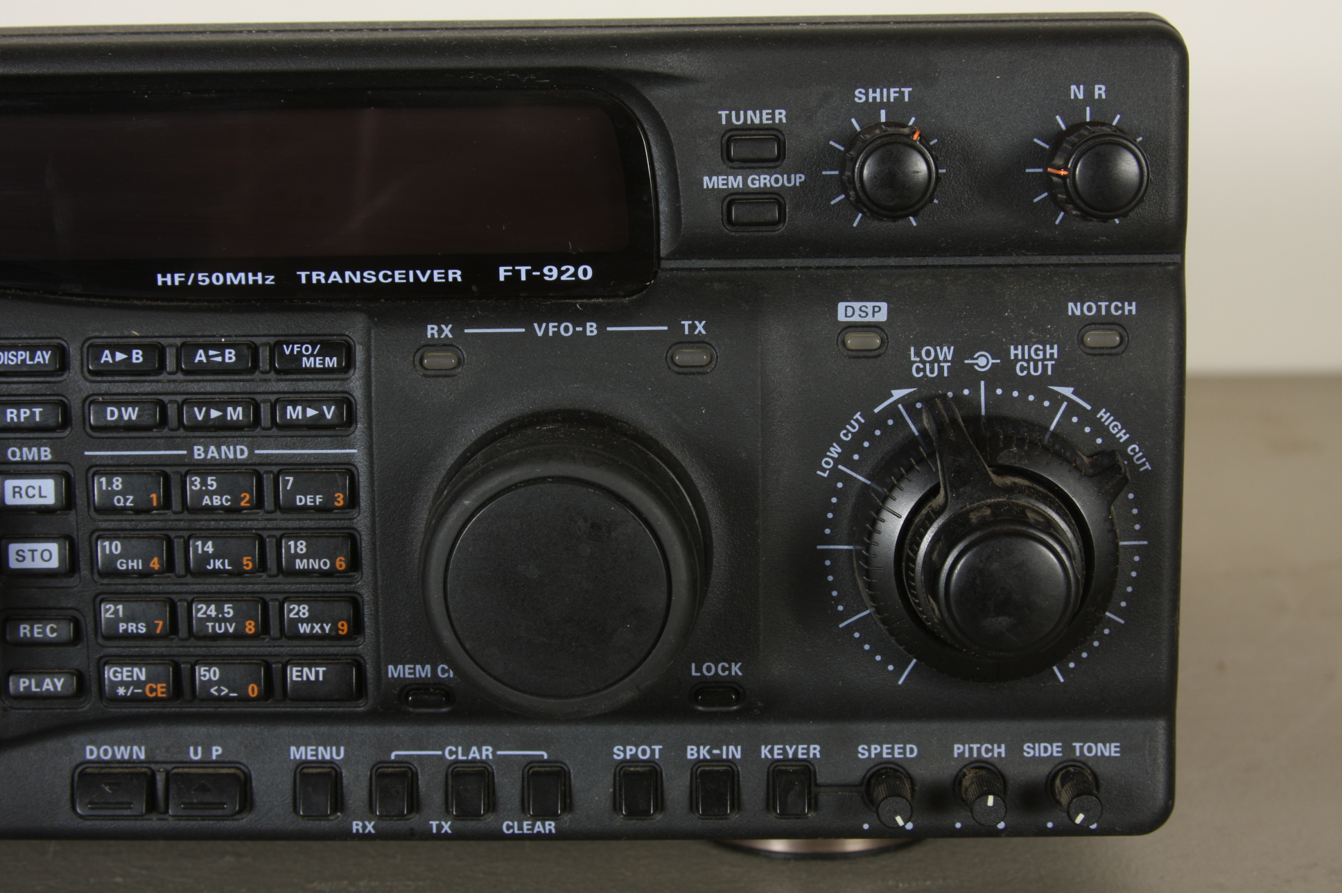 Yaesu FT-920 Transceiver & Microphone | EBTH