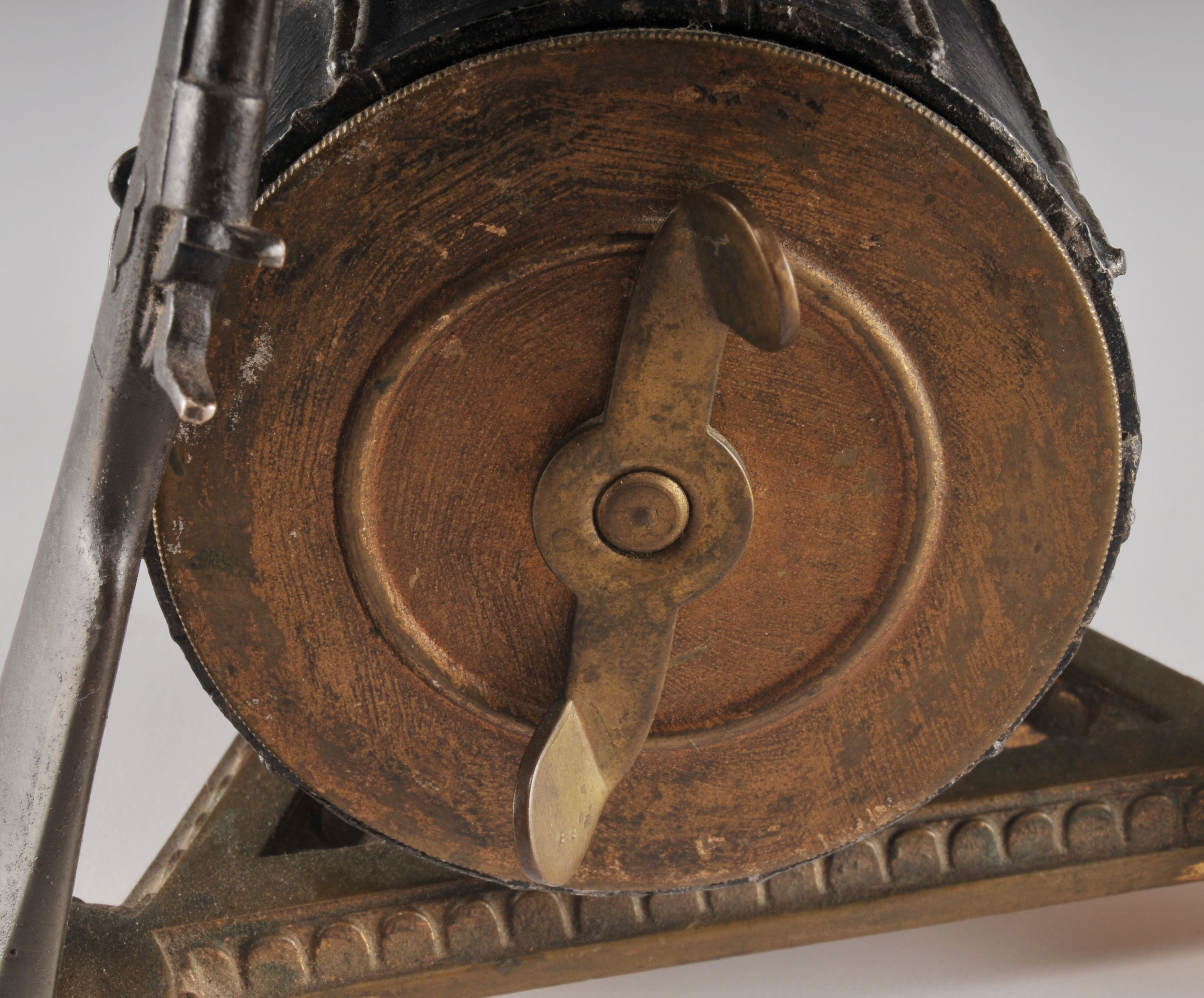 Ansonia "Army" Stacked Civil War Arms Clock | EBTH