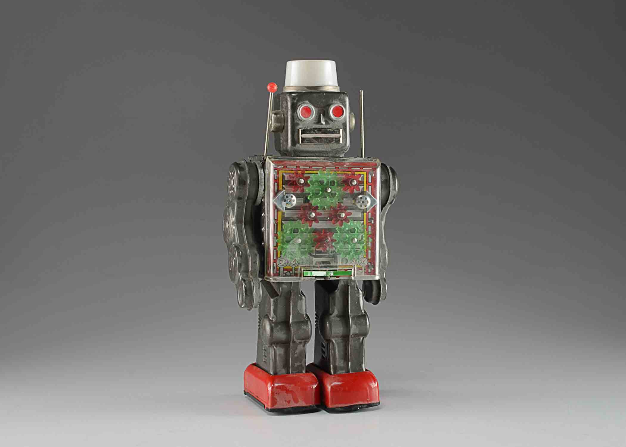 Vintage Battery Operated Robot | EBTH