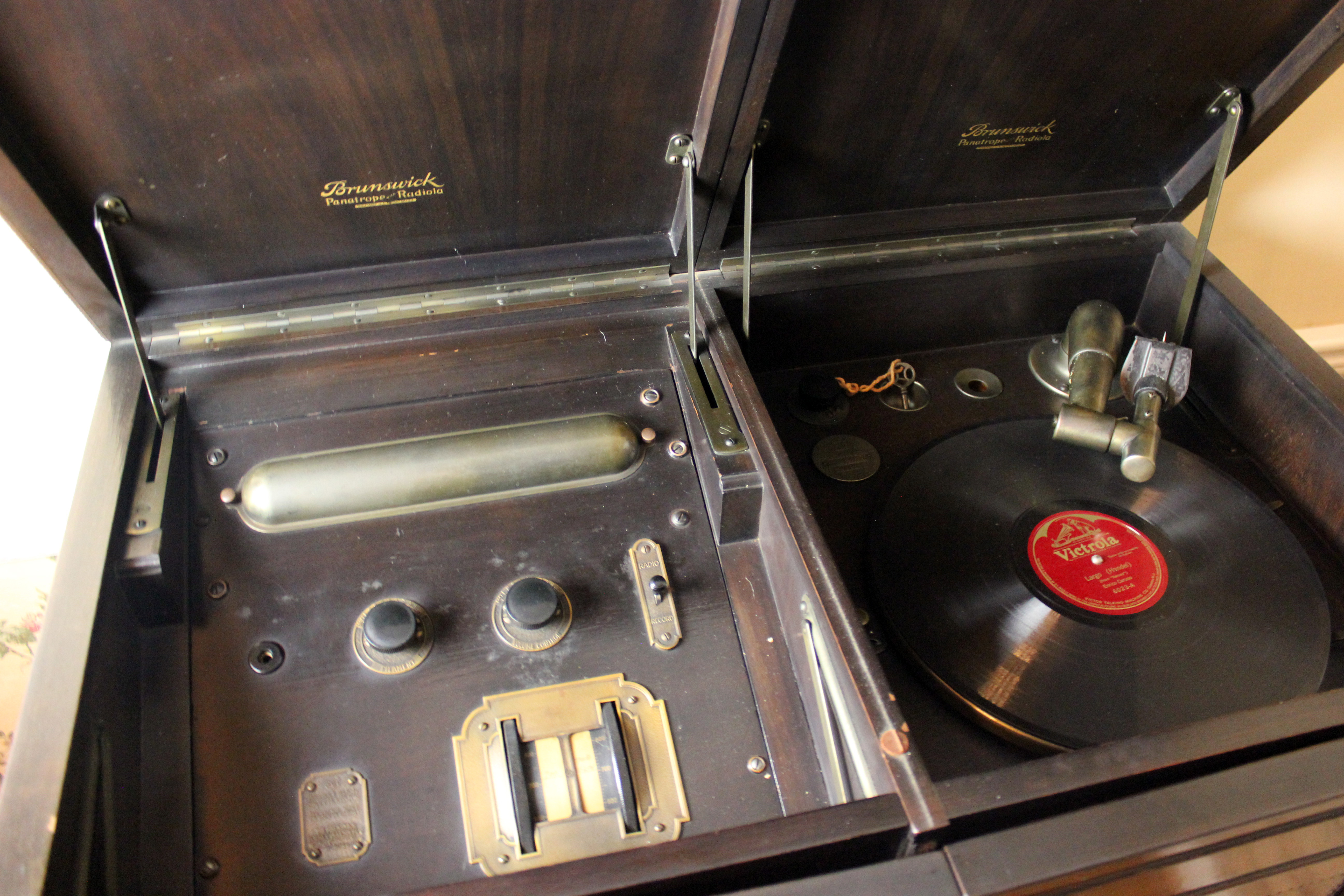 Rare 1926 Brunswick Panatrope Radiola Phonograph | EBTH