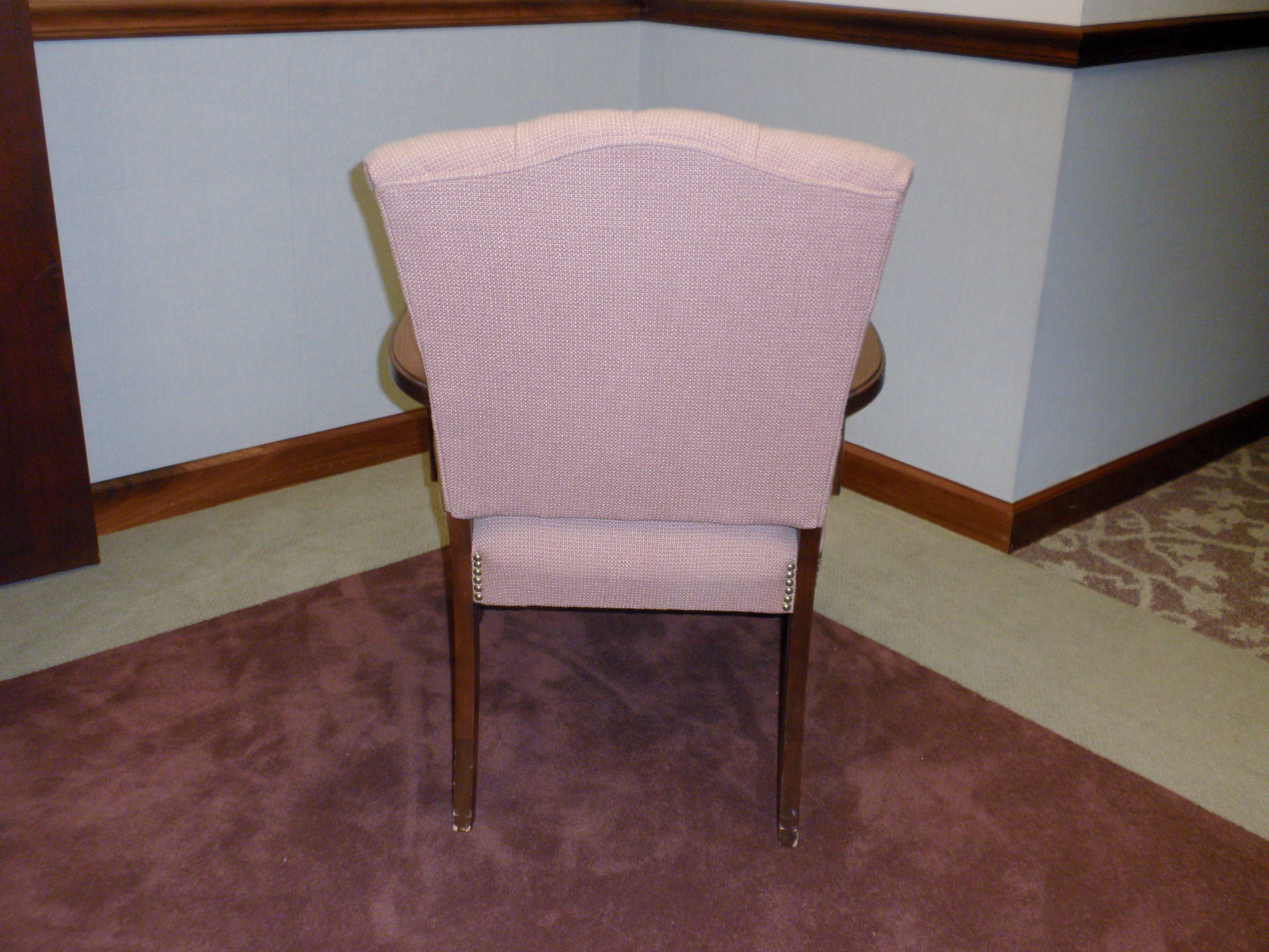 Hillcrest High Back Guest Chair | EBTH