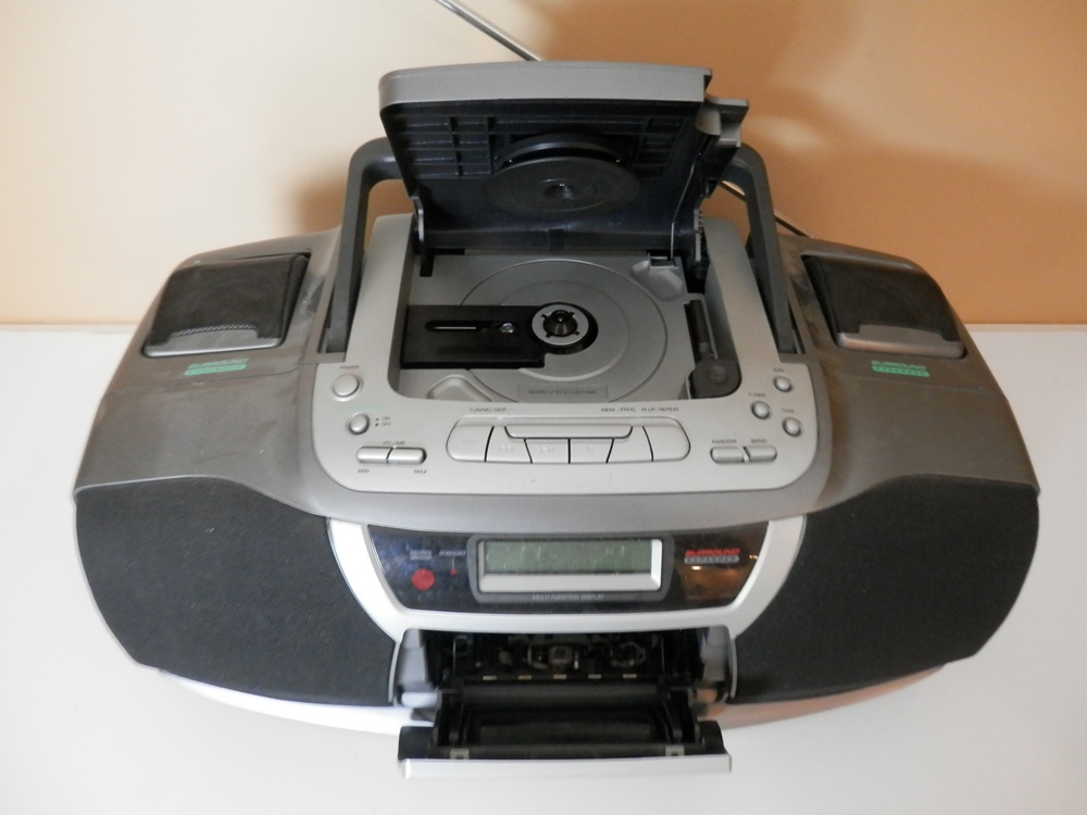 Koss Boom Box | EBTH