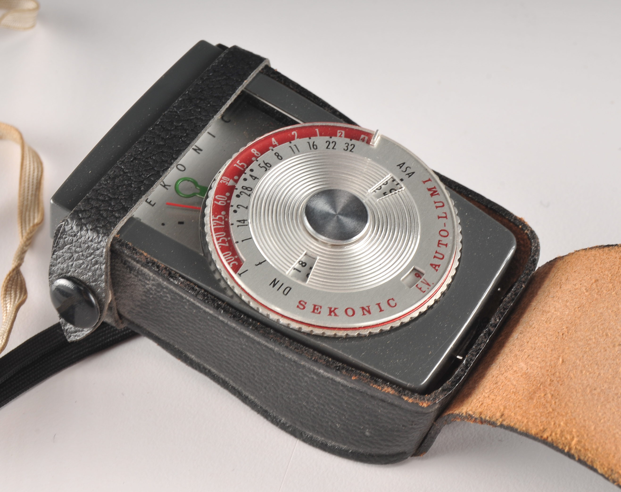 Vintage Photography Light Meter Collection | EBTH