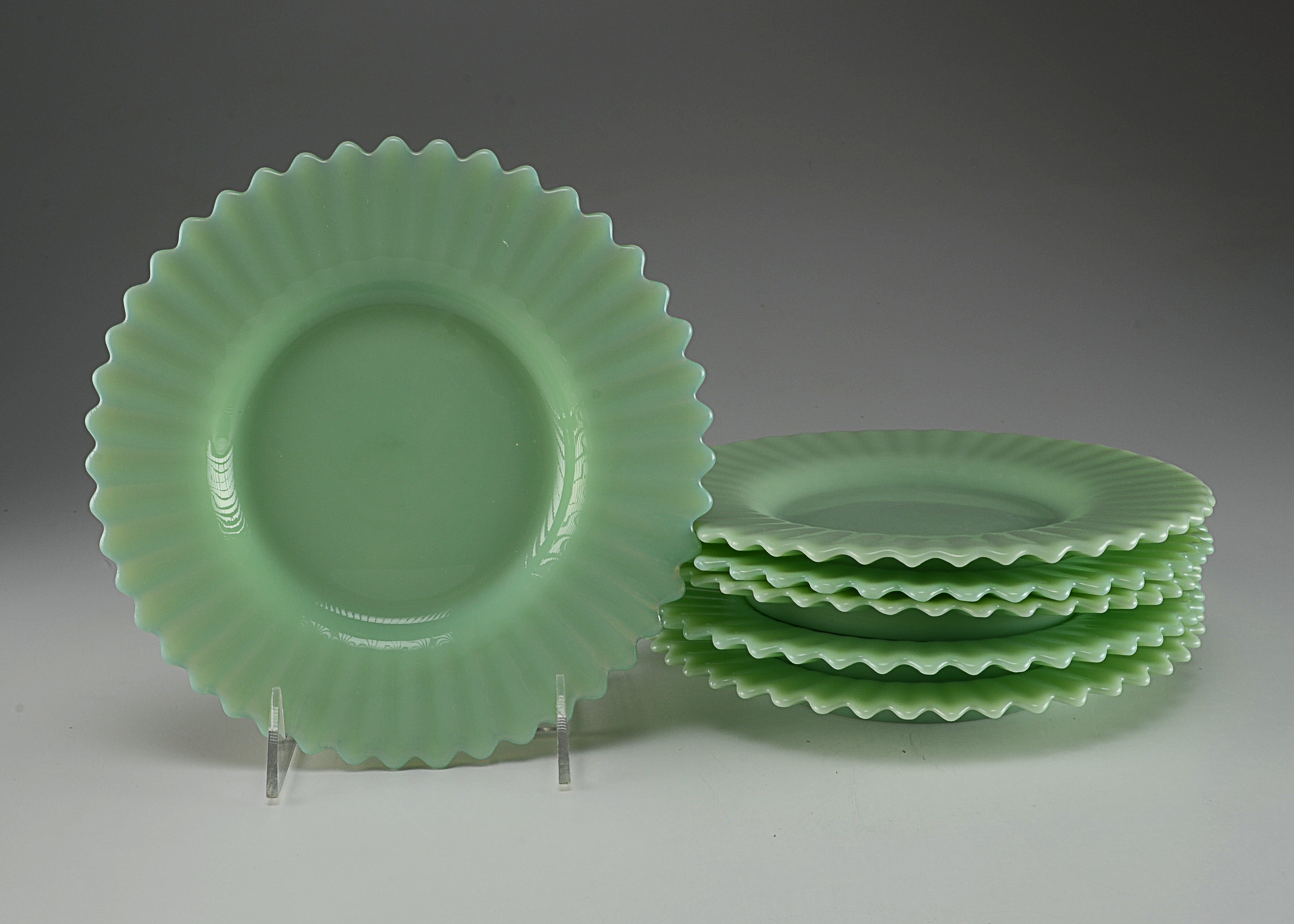 Reproduction Jadeite Luncheon Plates | EBTH