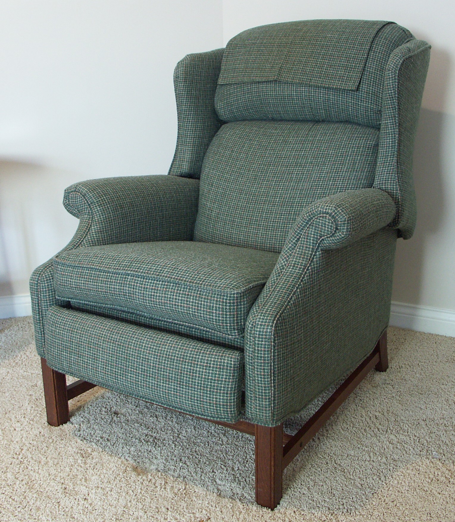Green Plaid Tweed Chair | EBTH