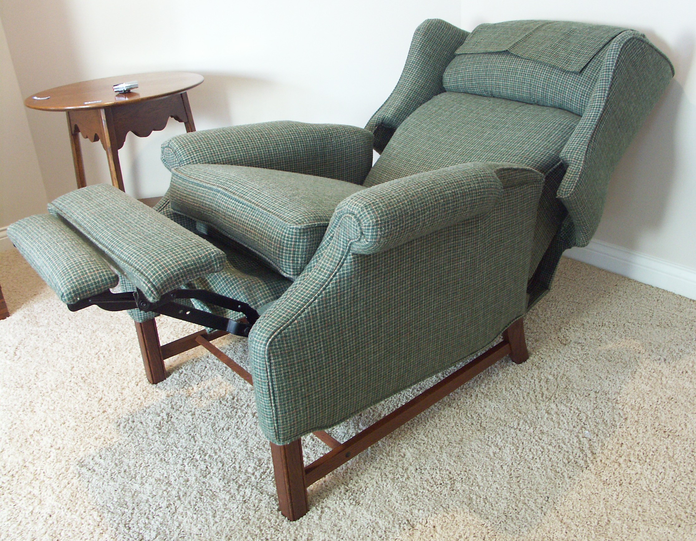 Green Plaid Tweed Chair | EBTH