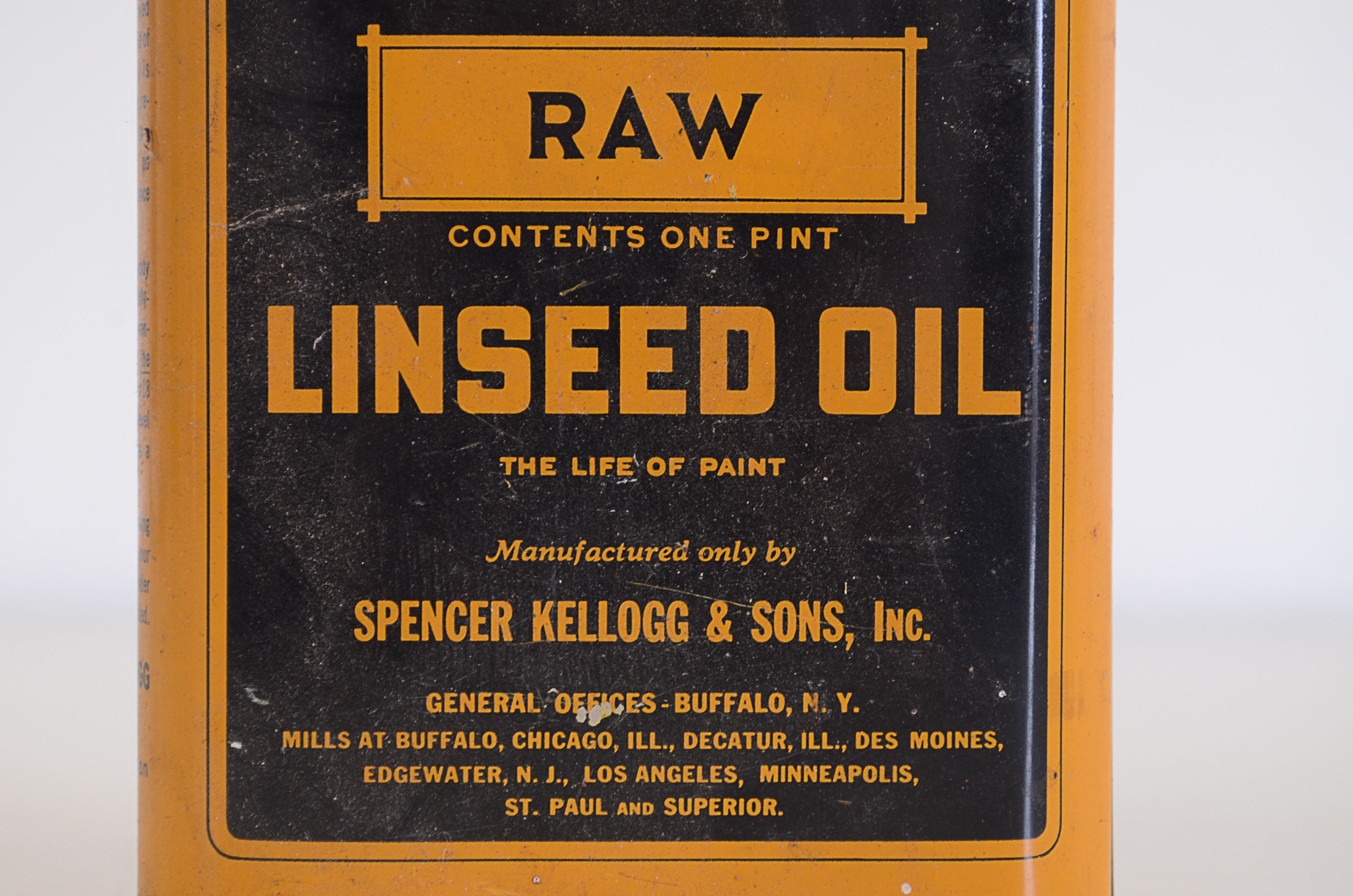 Antique Kellogg's Raw Linseed Oil Can | EBTH
