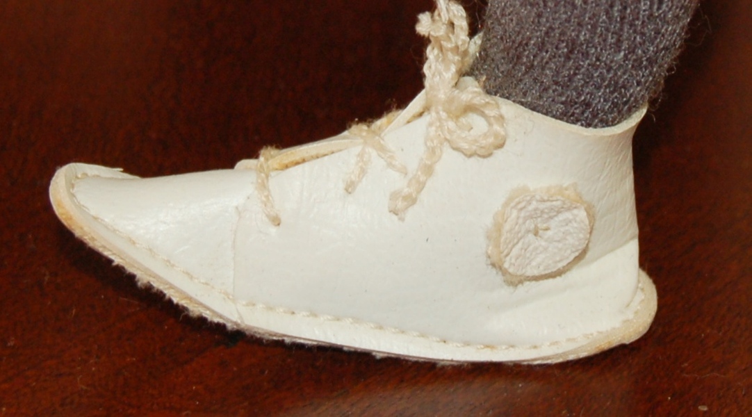 Signed Limted Edtion Edward Gorey "The Doubtful Guest" Doll | EBTH