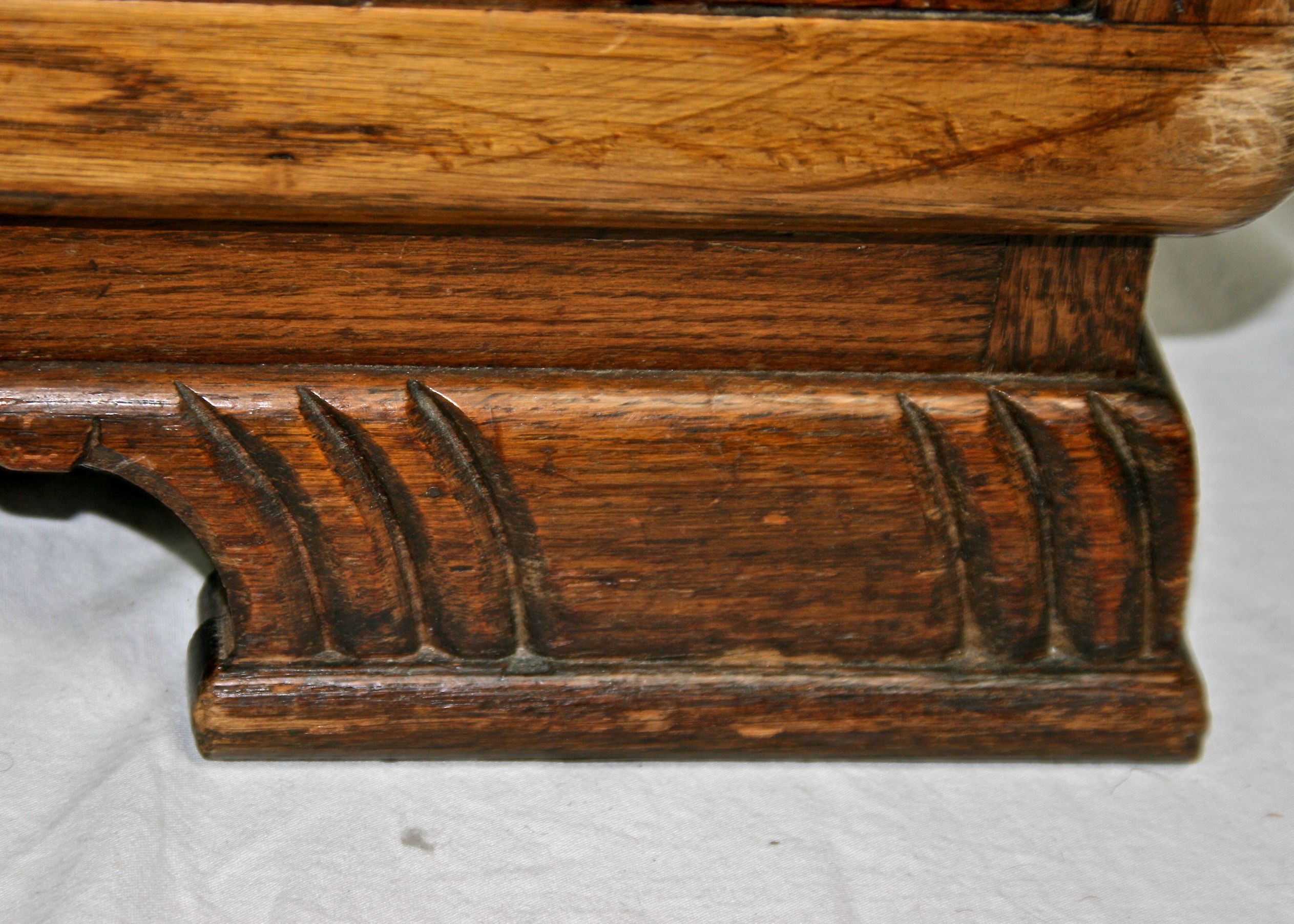 1930's Art Deco Side Server | EBTH