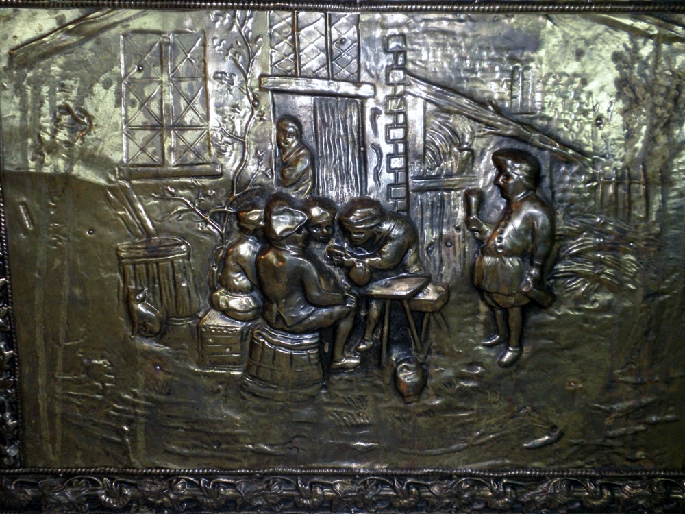 Hammered Metal Kindling Box | EBTH