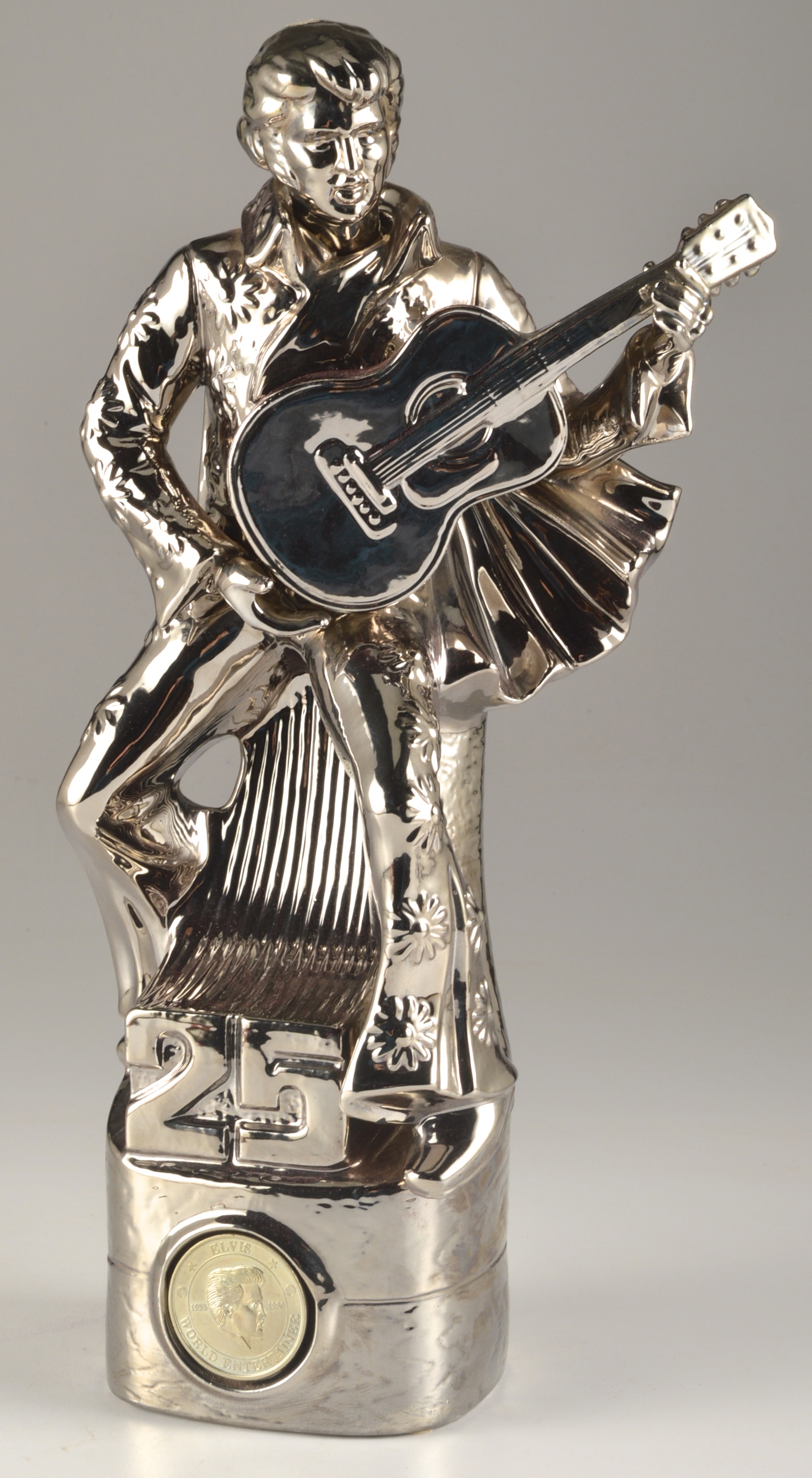 Elvis Silver 25th Anniversary Decanter | EBTH
