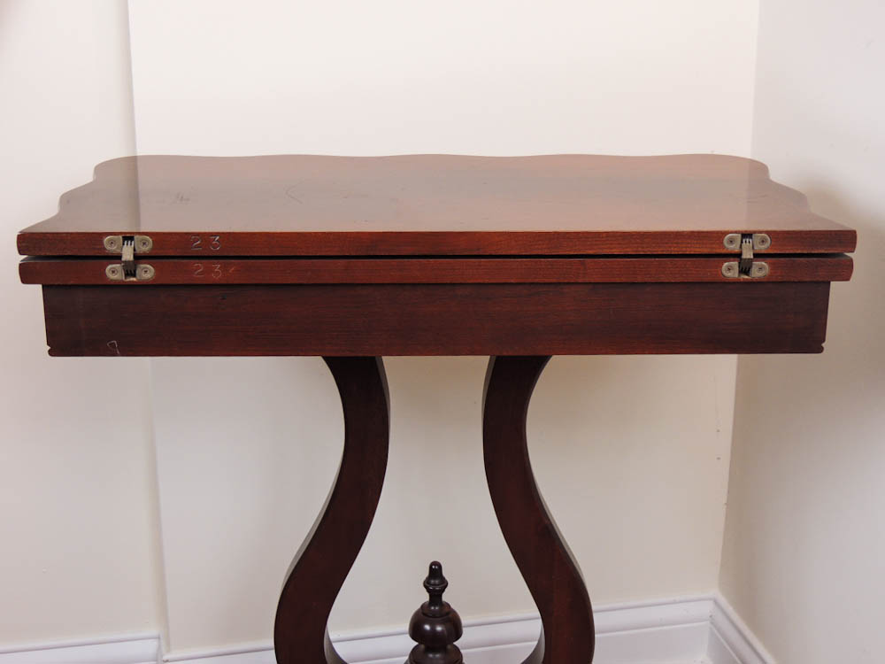 Lyre Table with Rotating Scalloped Edge Top | EBTH