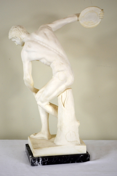 Statue of "Discus Thrower" From Sculptor G. Ruggeri (Italy) | EBTH
