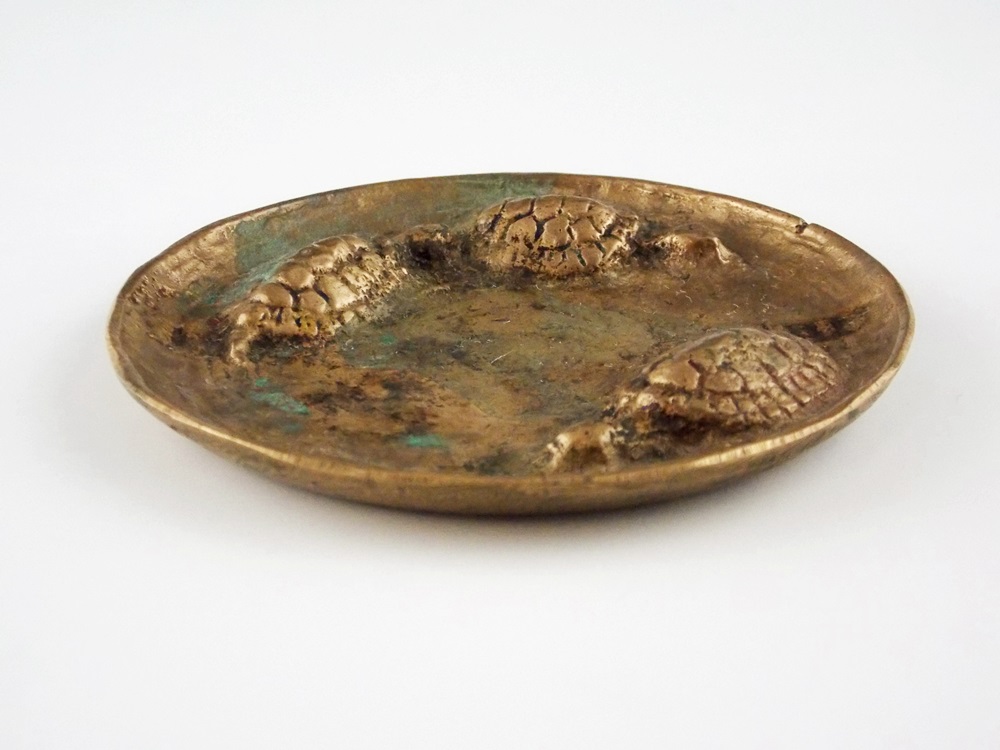 A Delightful Bronze "Three Swimming Turtles" Dish by E.T. Hurley | EBTH