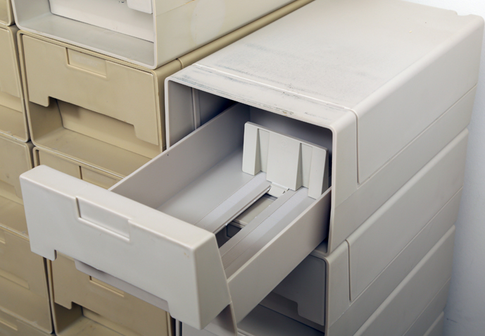 Generous Selection of Rubbermaid Filing Containers | EBTH