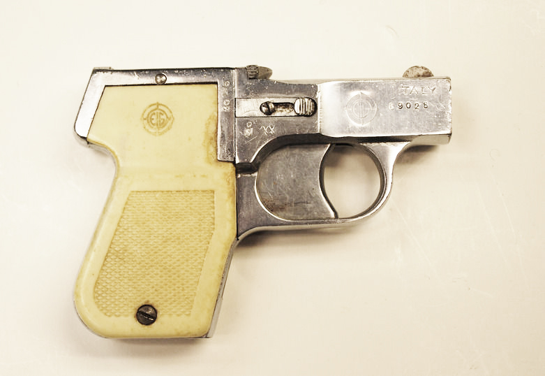 EIG Four Shot Derringer "Pepperbox" Pistol | EBTH