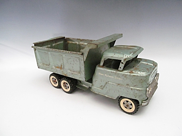 Vintage Structo Hydraulic Toy Dump Truck | EBTH