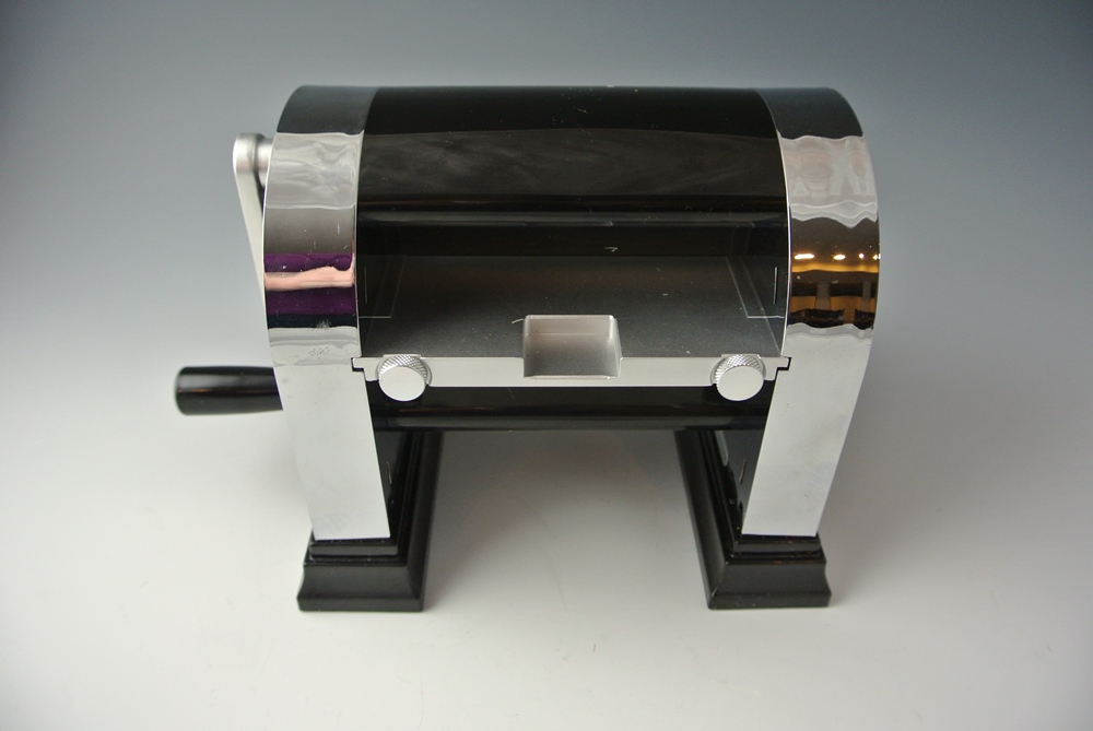 QuicKutz Revolution Tabletop Die-Cutting Tool | EBTH