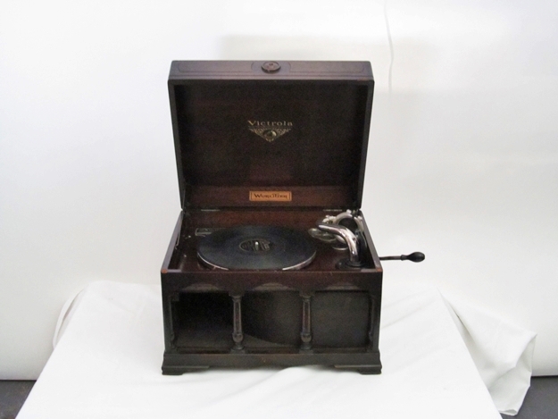 1920s Victrola Wurlitzer Record Player | EBTH