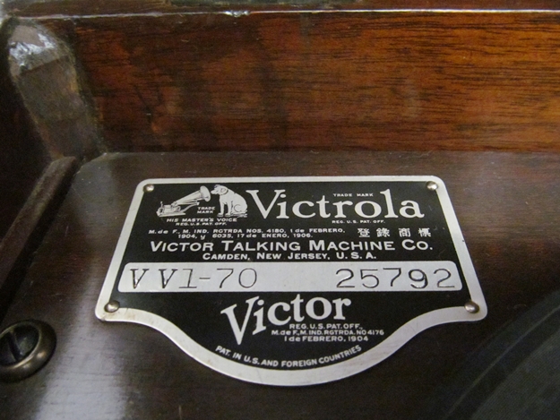 1920s Victrola Wurlitzer Record Player | EBTH