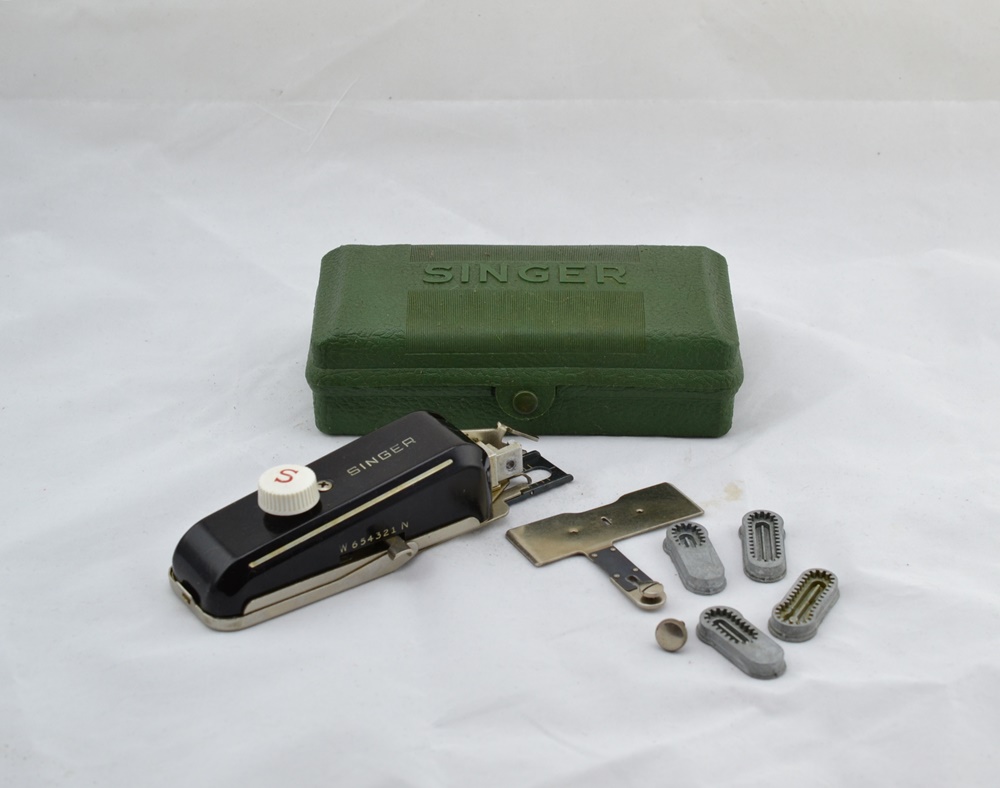Vintage Singer Button Hole Maker Circa 1951 | EBTH