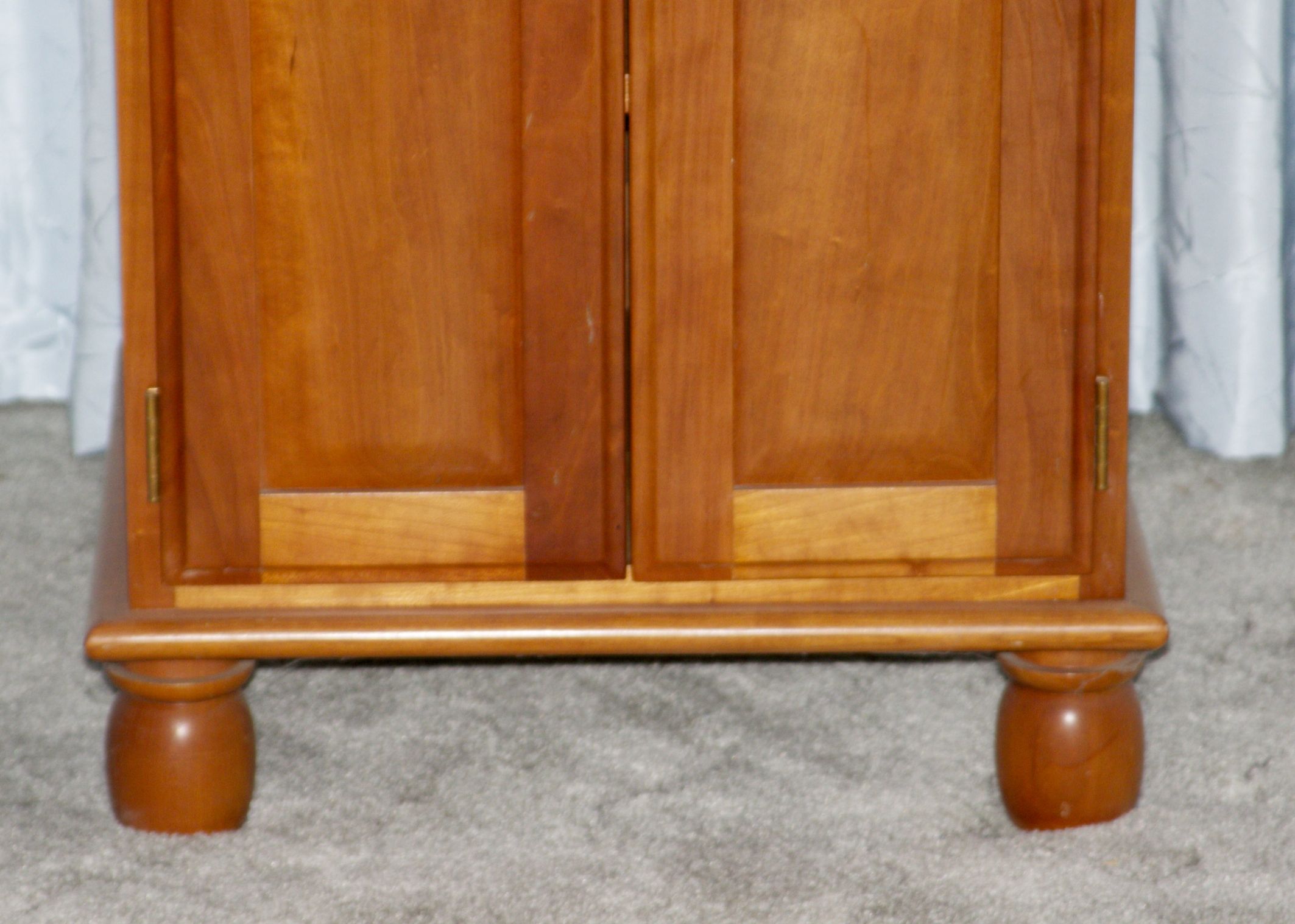 Solid Cherry Side Table | EBTH