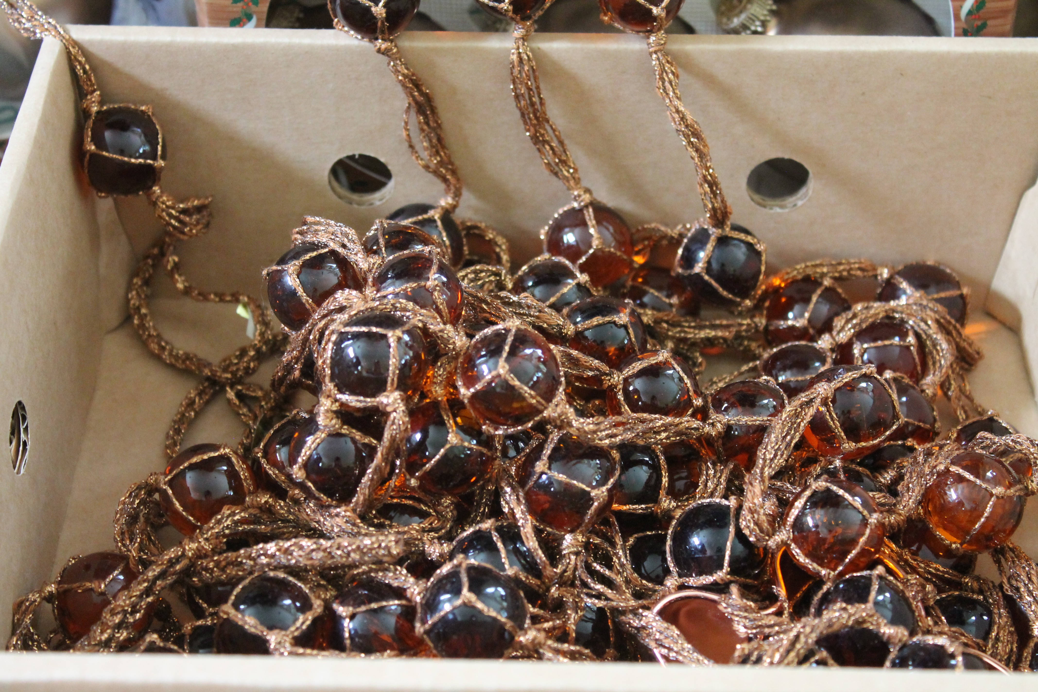 Amber Garland with Beads and Gold Ornaments | EBTH