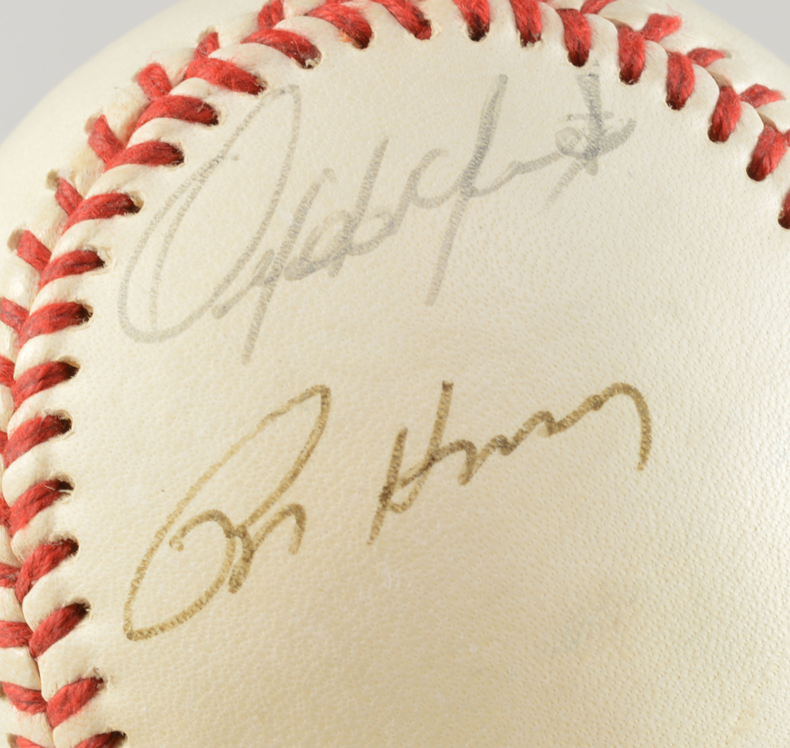 1989 Oakland Athletics Signed Baseball | EBTH