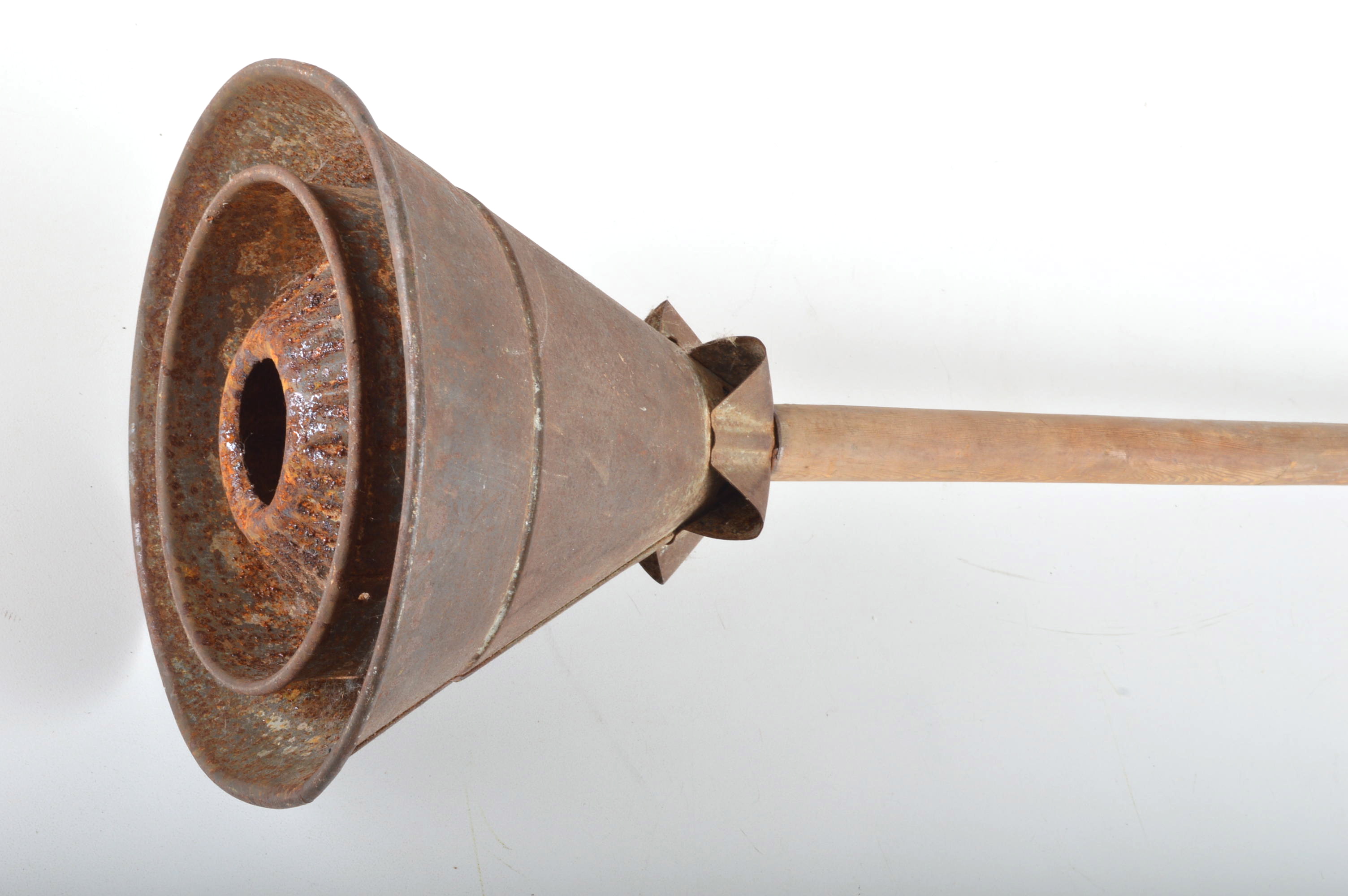Vintage Laundry Agitator | EBTH