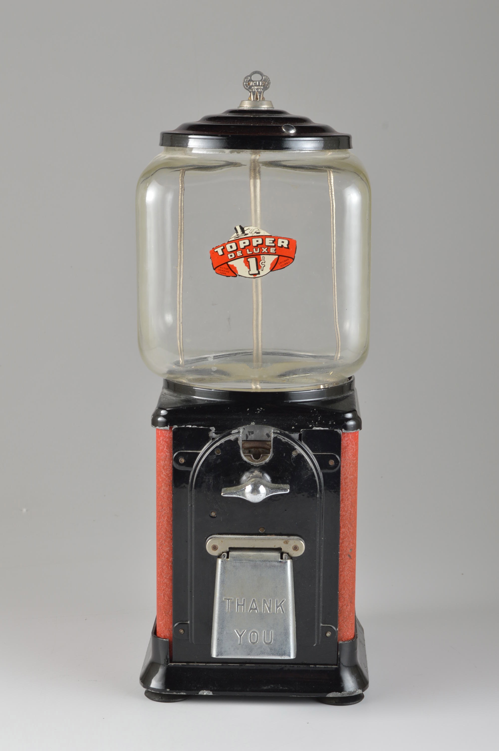 1950s Topper Deluxe Gumball Vending Machine | EBTH