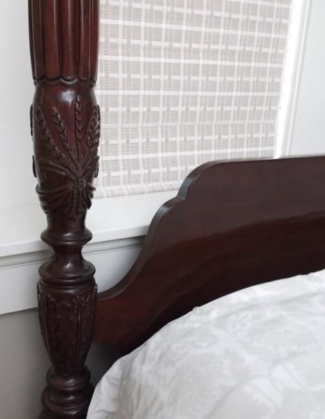 Ethan Allen Charleston Style Queen Size Four Poster Rice Bed | EBTH
