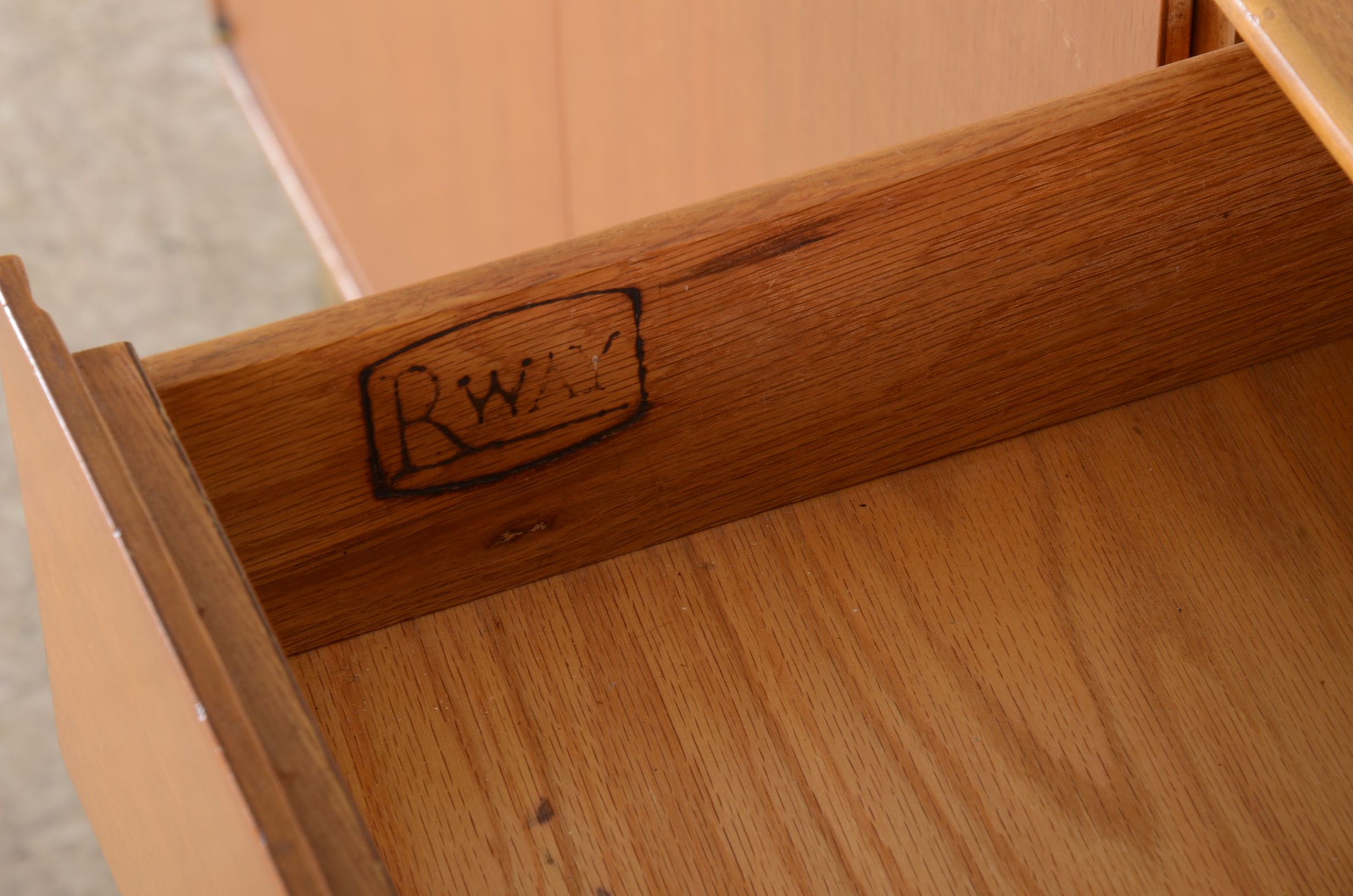 Rway Mid-Century Blonde Mahogany Veneer Buffet | EBTH