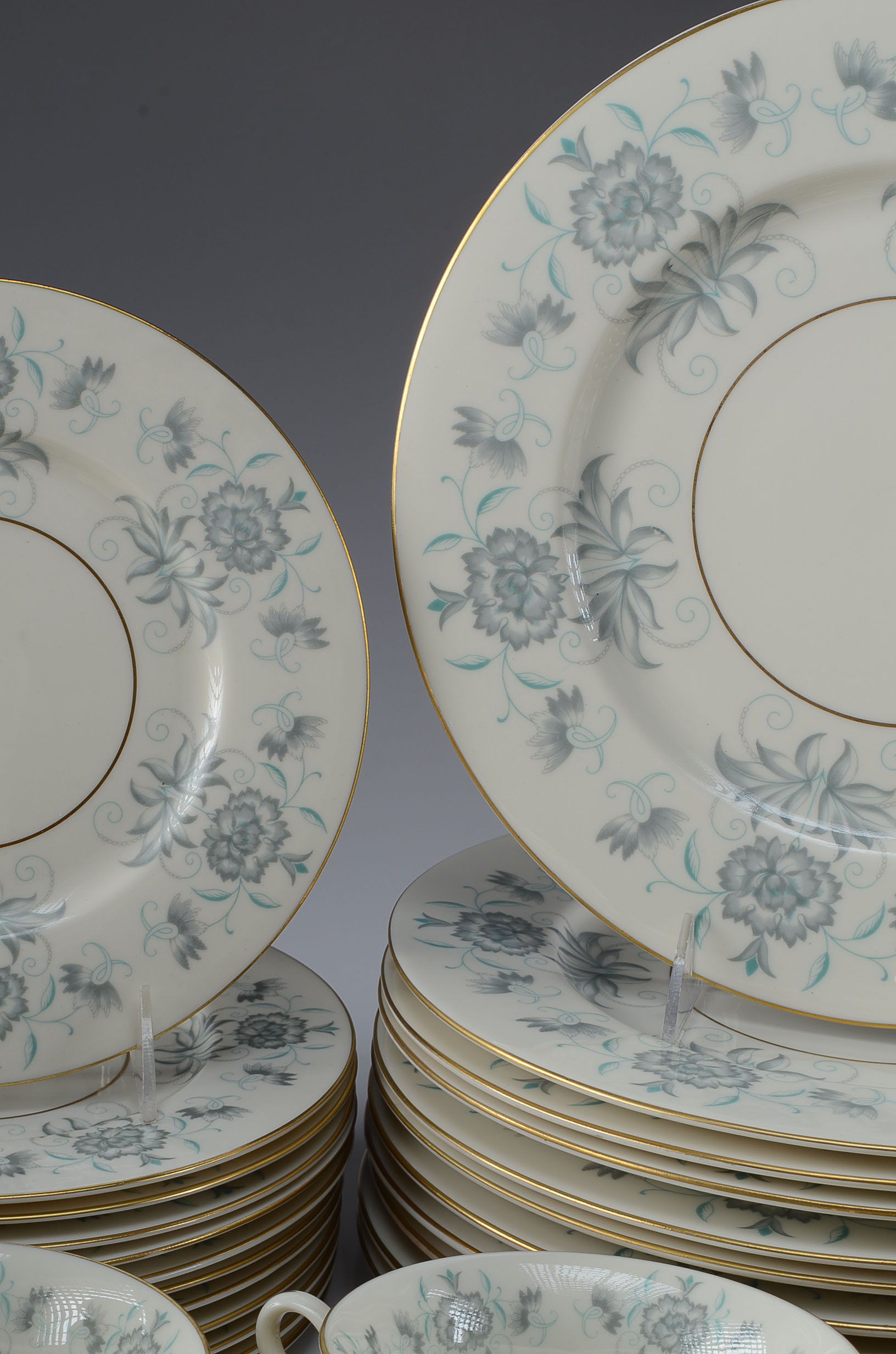 Vintage Castleton China Set of Twelve | EBTH