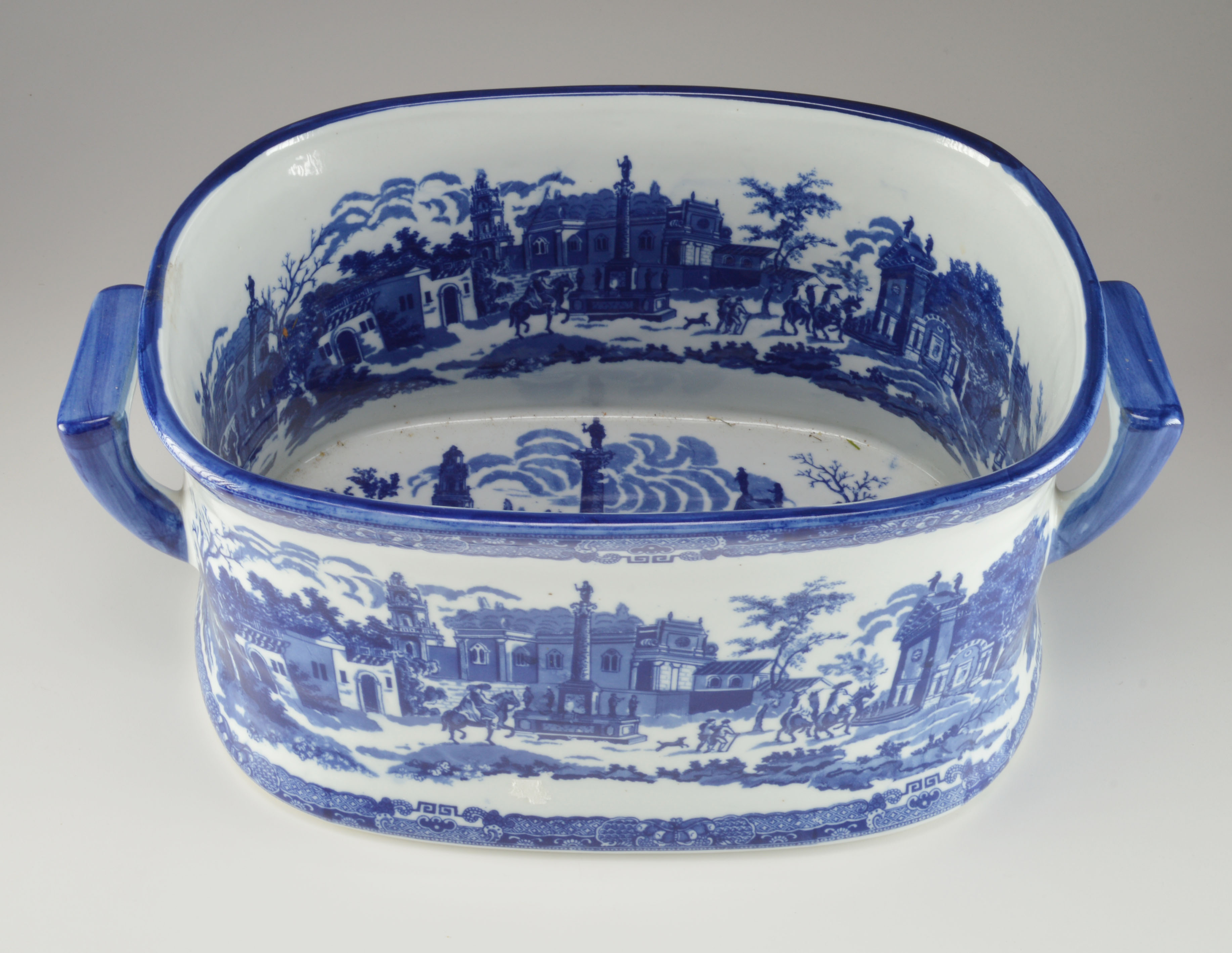 Victoria Ware Ironstone Footbath | EBTH