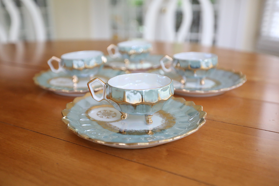 Four Royal Halsey Snack Sets | EBTH