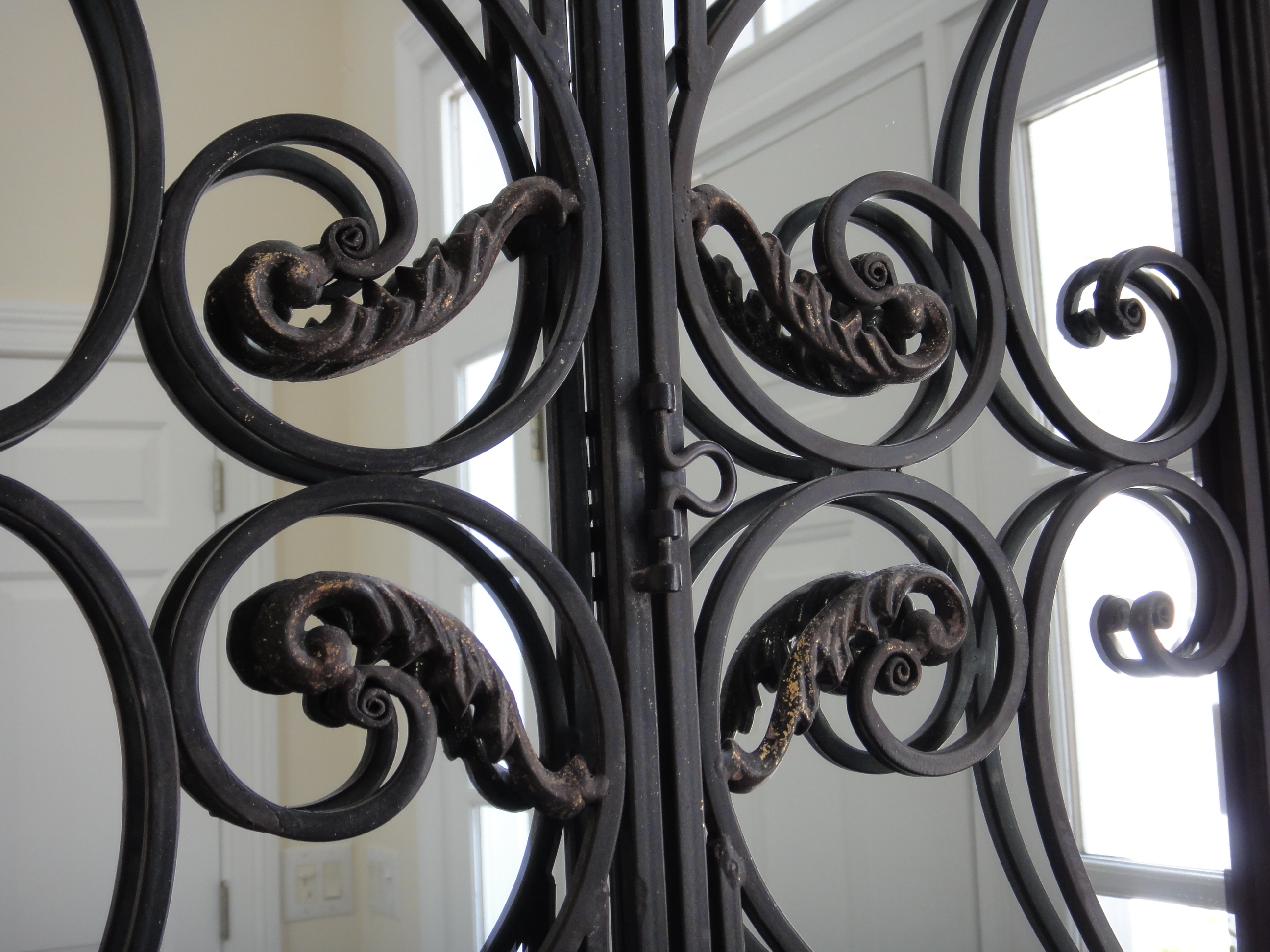 Gorgeous Wrought Iron Foyer Mirror and Console Table | EBTH