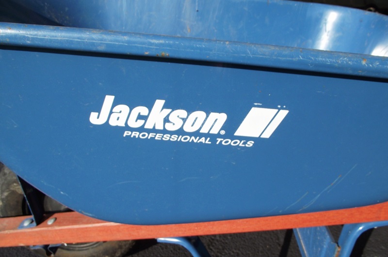 A Jackson Professional Tools Wheelbarrow and Vintage Tools | EBTH