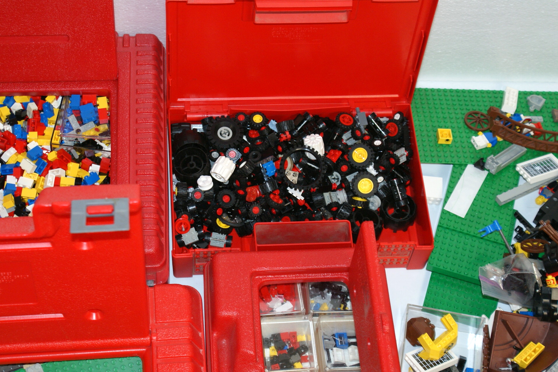 Massive Lego Collection | EBTH