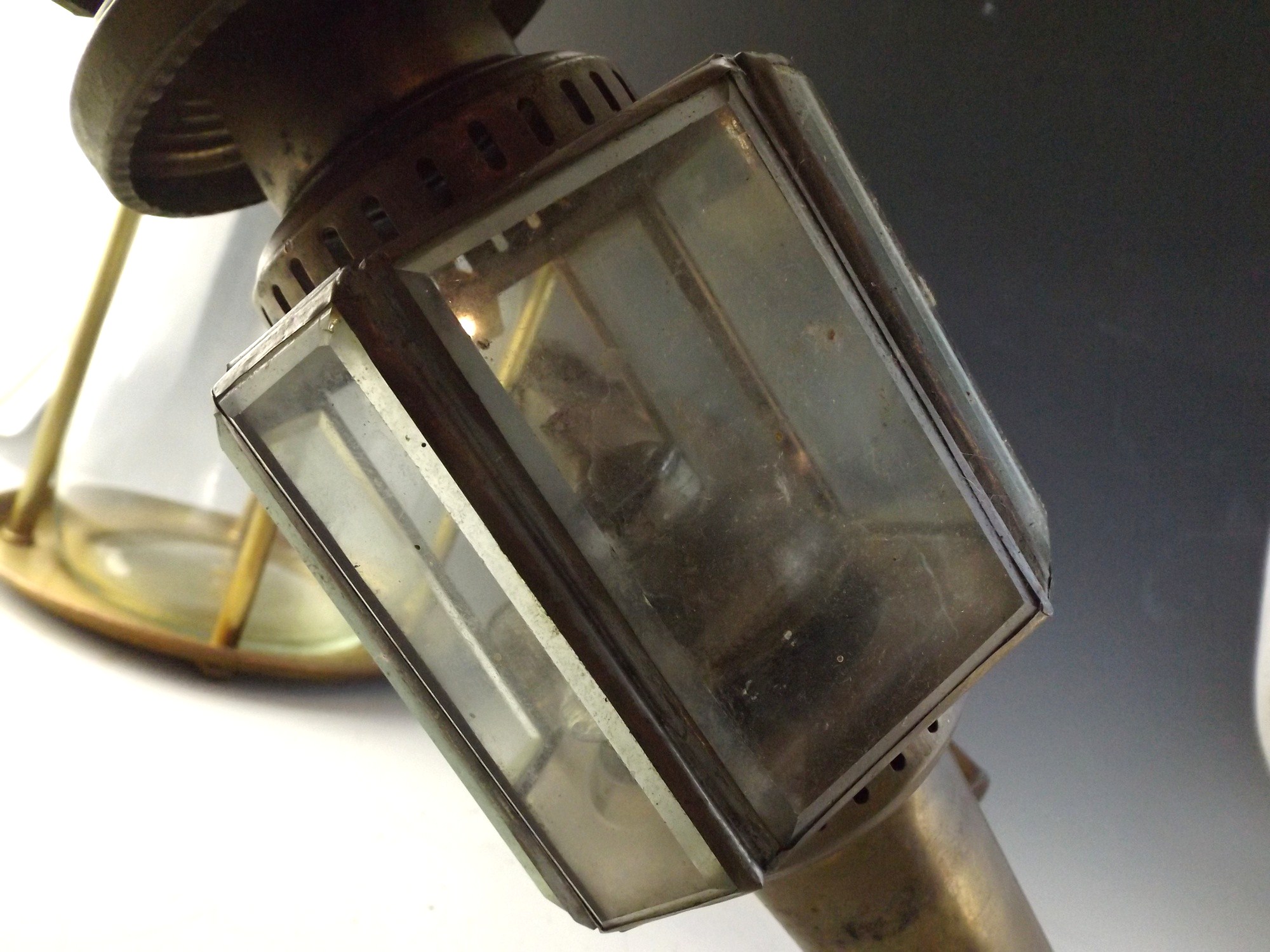 Vintage Brass Coach Lamps and Brass Table Lantern | EBTH