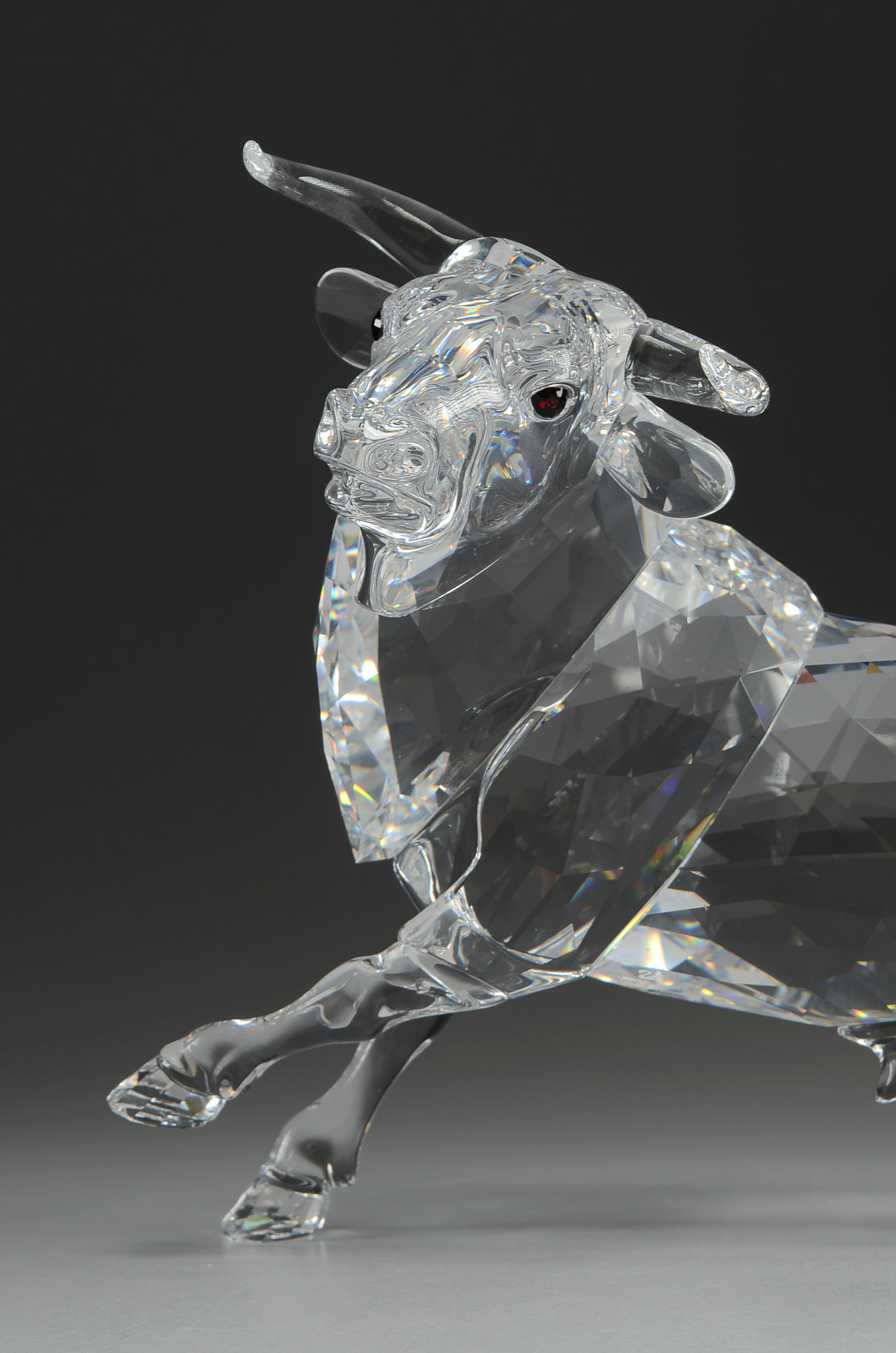 Numbered Limited Edition Swarovski Crystal Bull Statue | EBTH