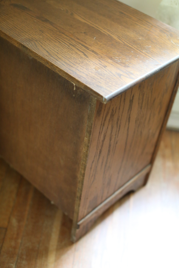 Vintage Oak White Clad Ice Box Chest | EBTH