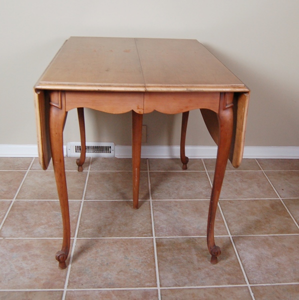 Drop-Leaf Five-Legged Table | EBTH