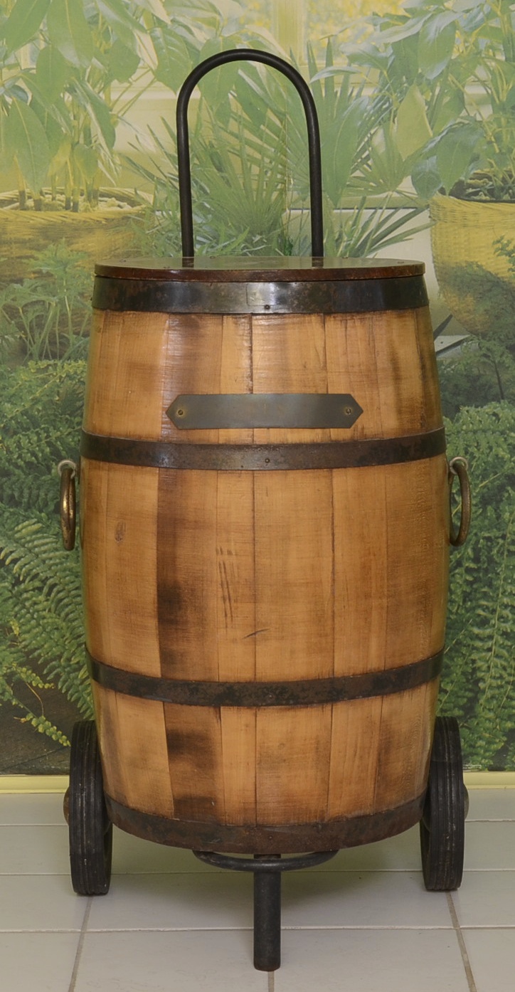 Decorative Wooden Barrel Cooler | EBTH