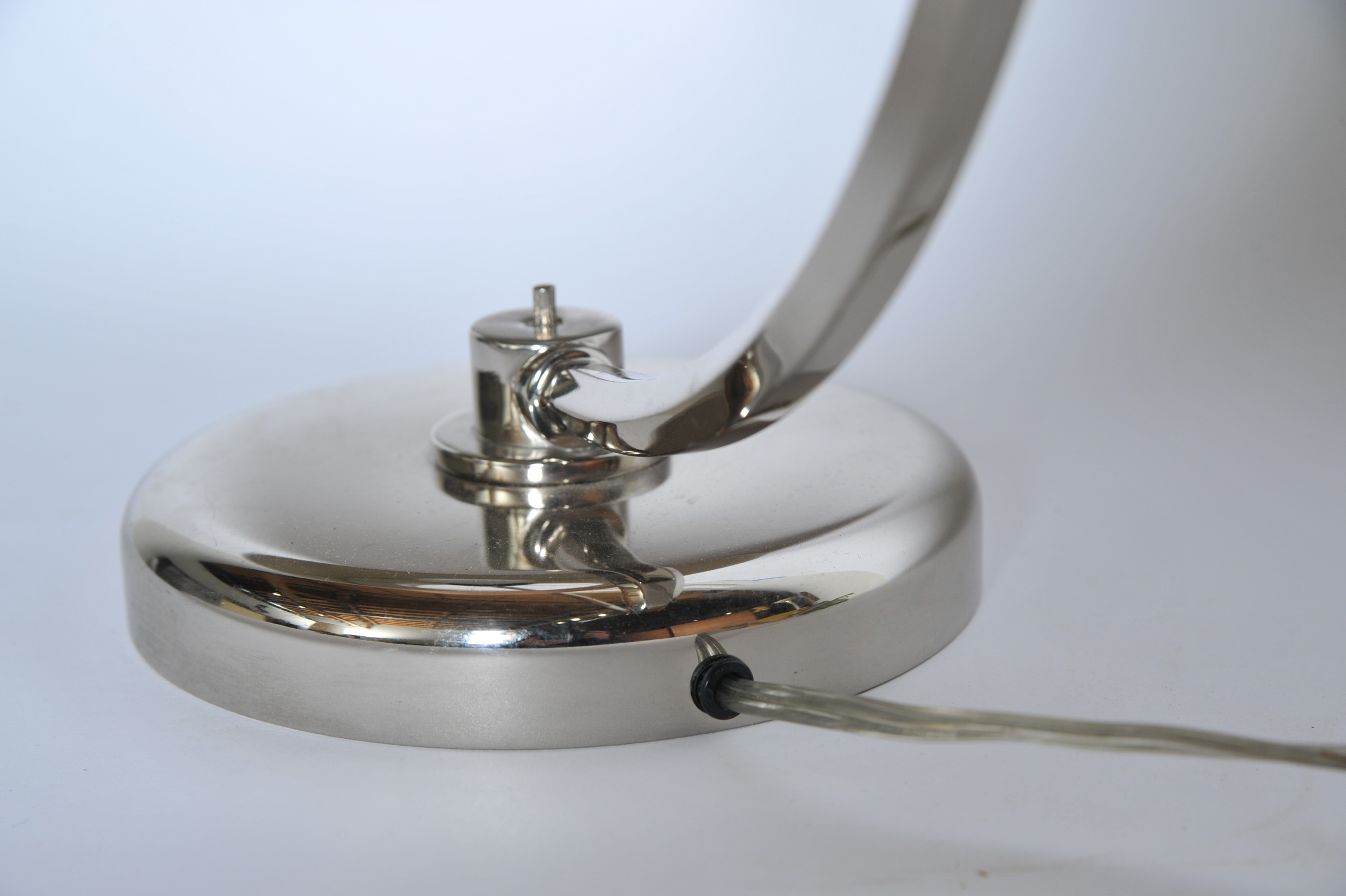 Arched Chrome Desk Lamp | EBTH