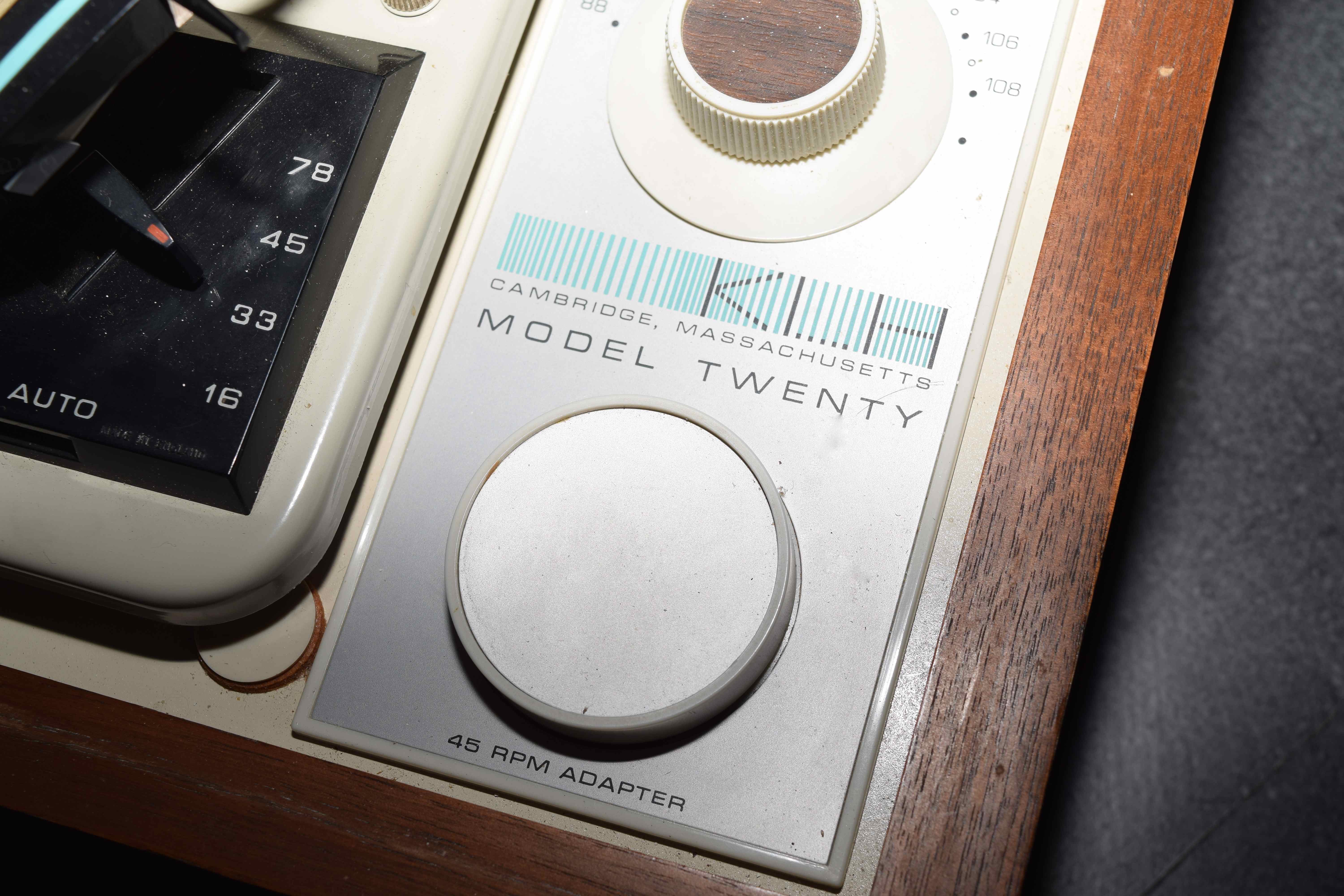 KLH Model 20 Stereo System | EBTH