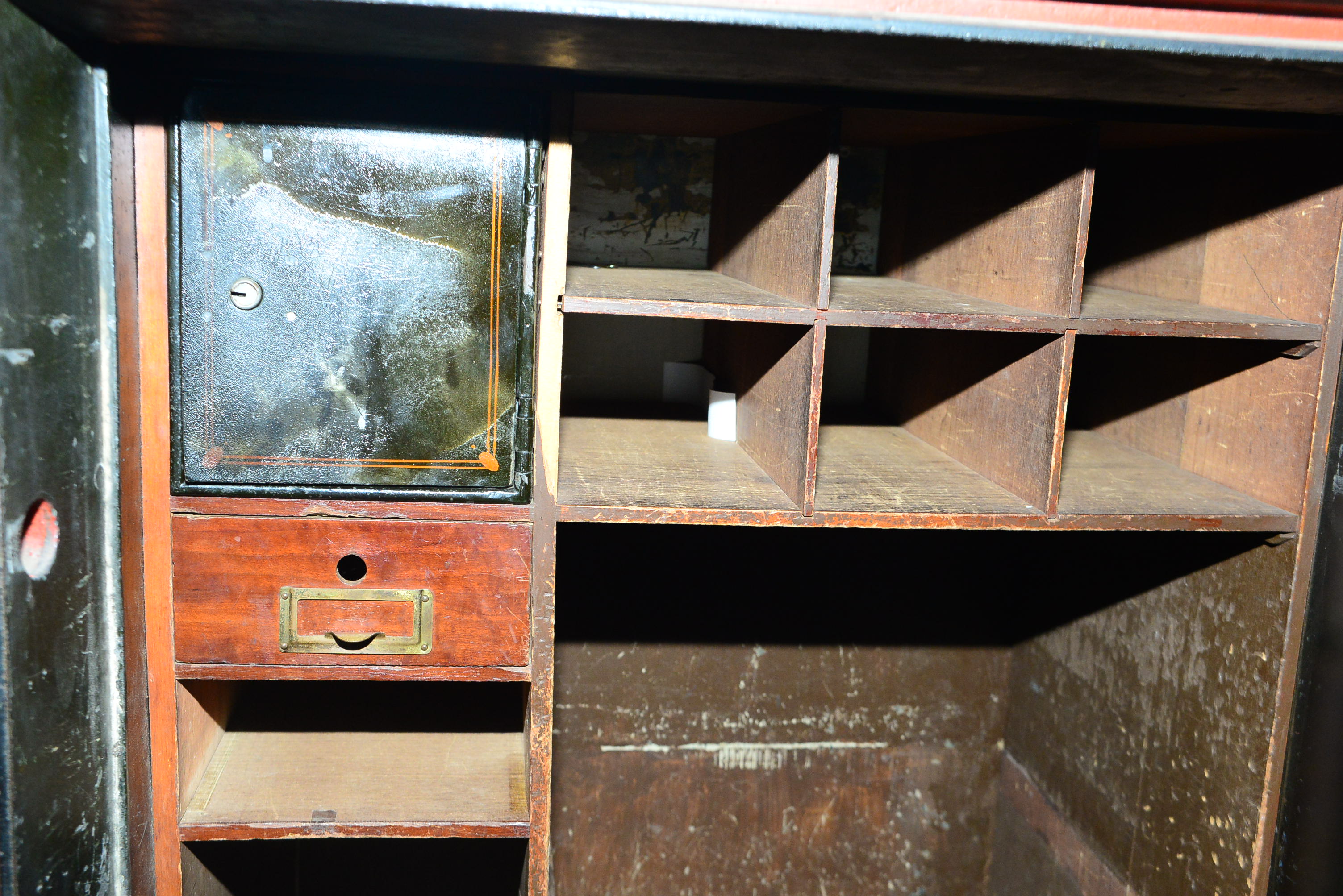 Antique Large Hall's Safe Co. Floor Safe Working Lock Combination | EBTH